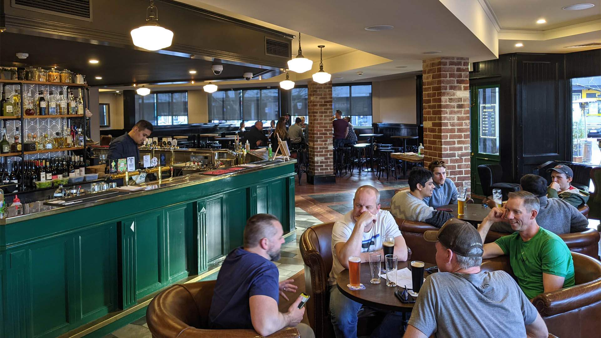 Dickson Taphouse, Dickson Review