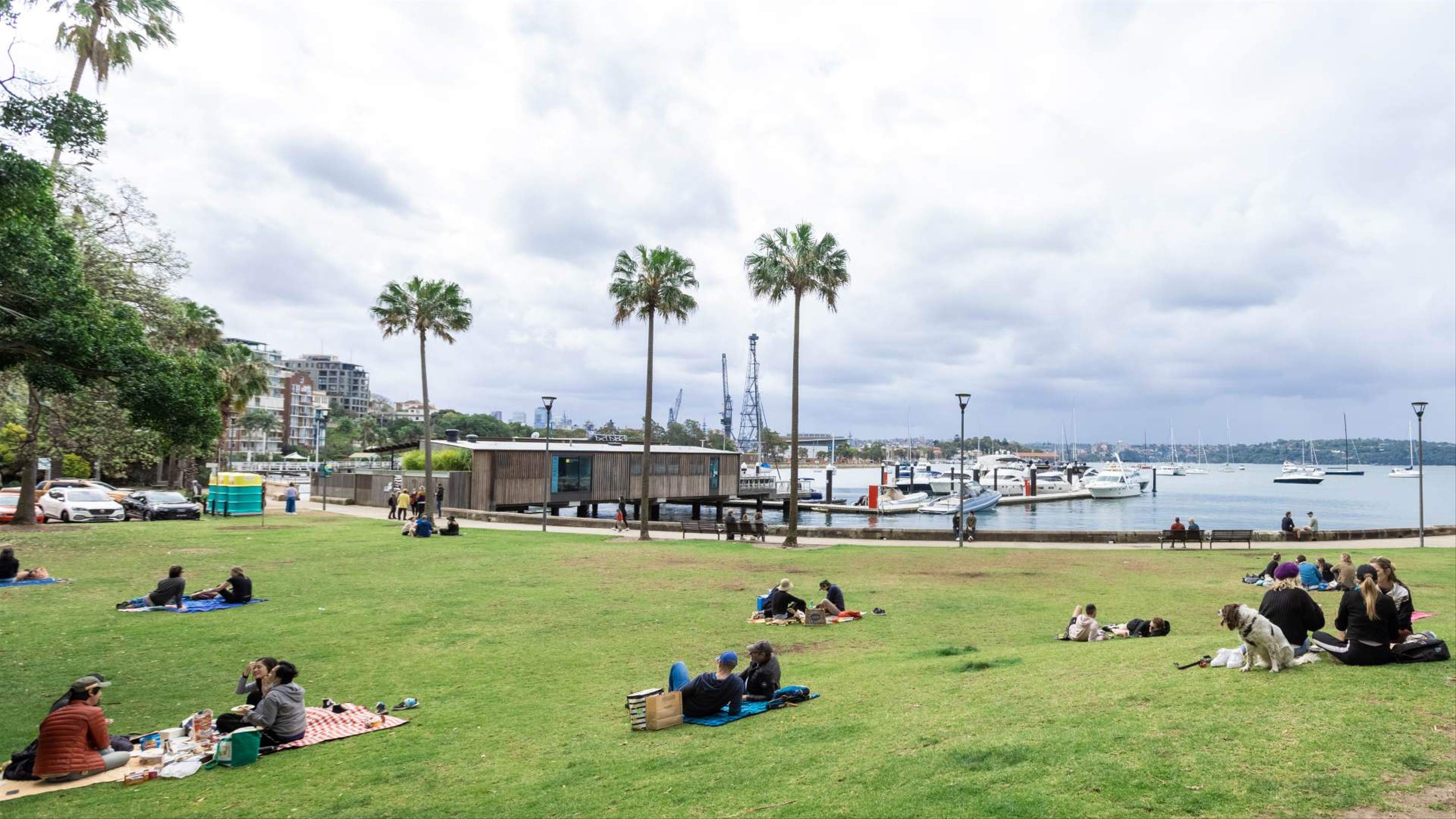 Five Idyllic Spots for a Picnic in the Inner City Where You Can BYO ...
