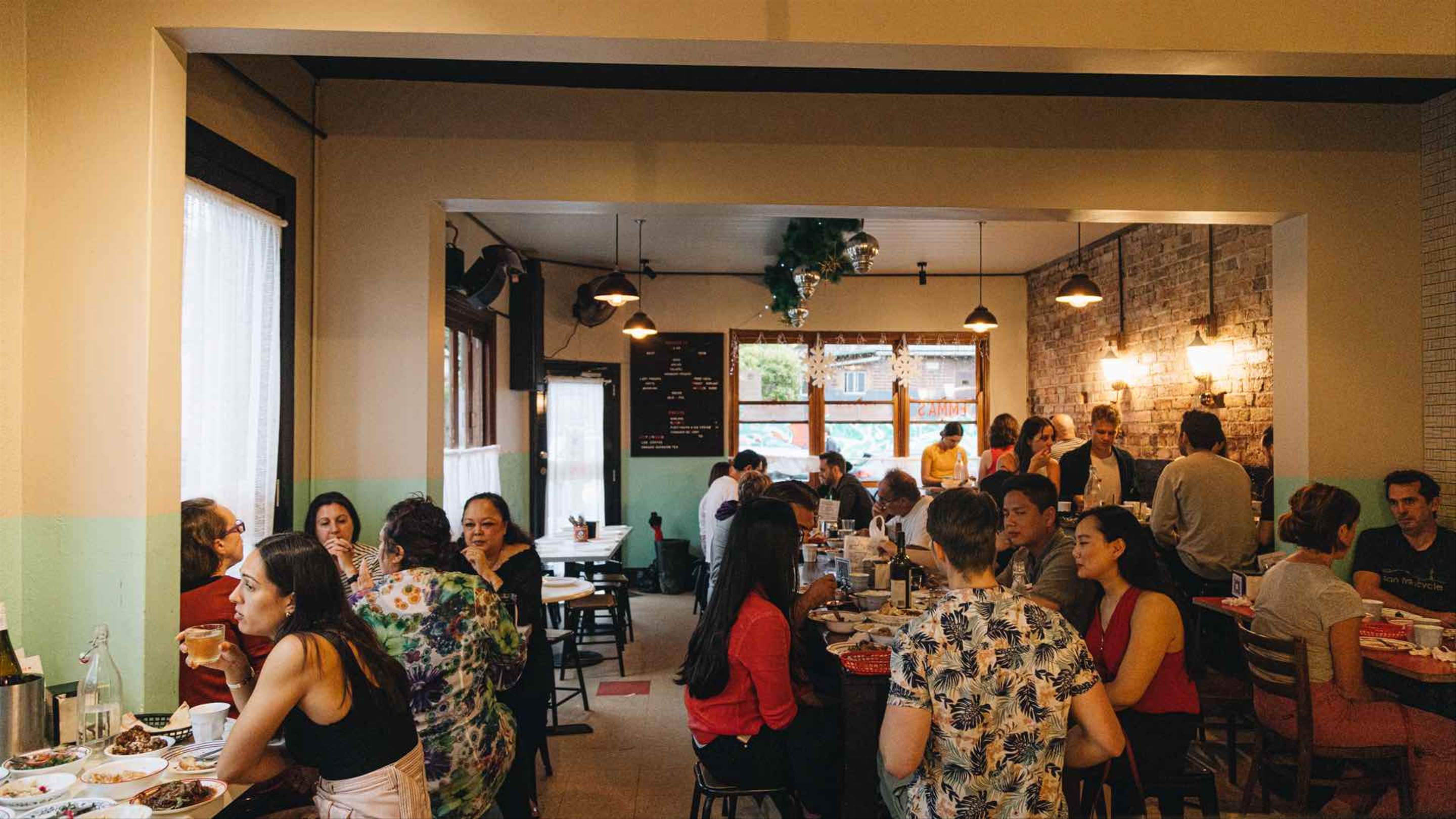 Emma's Snack Bar, Enmore Review