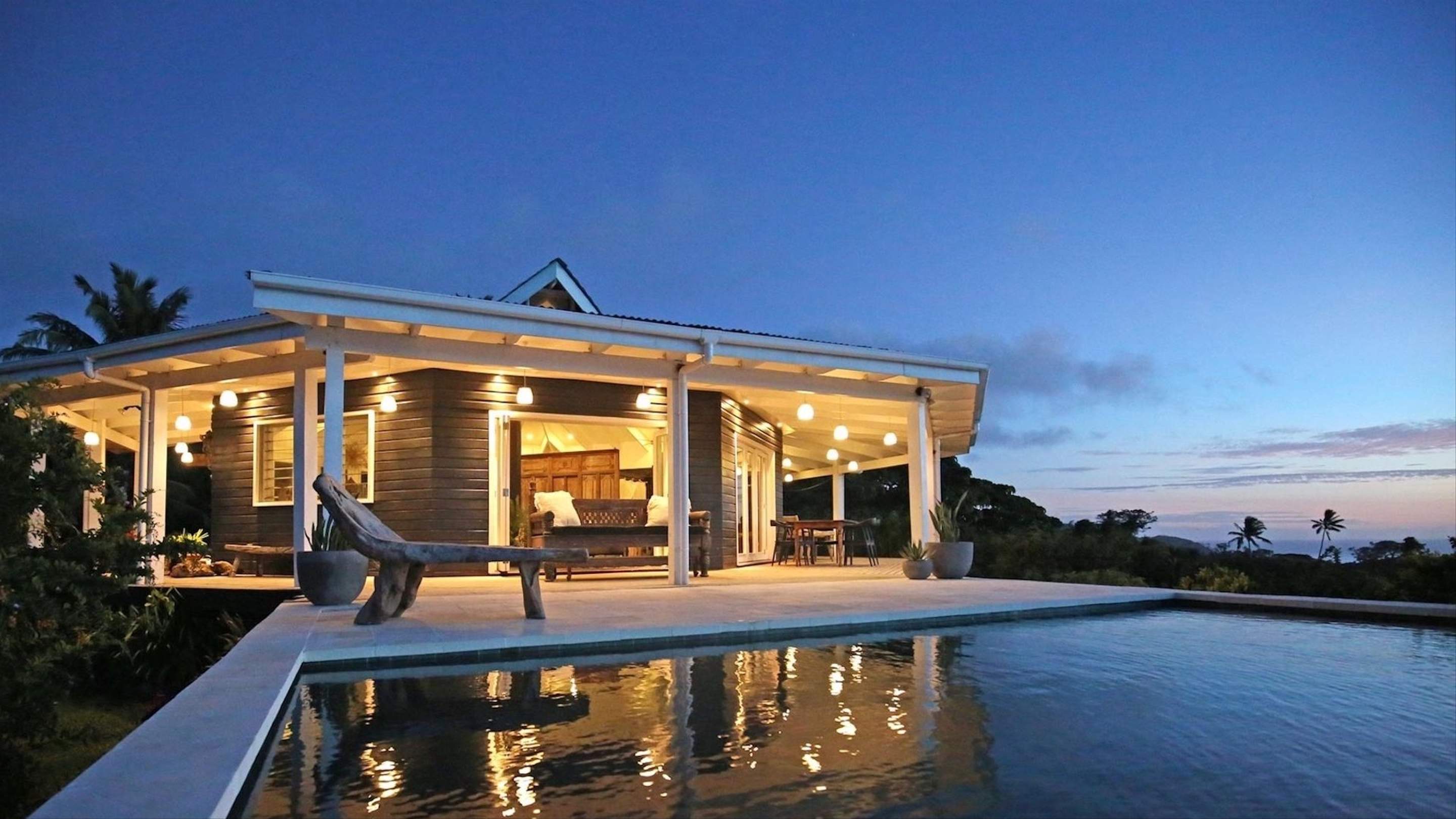 Twelve of the Most Luxurious Fiji Stays to Splurge on Now That Borders ...