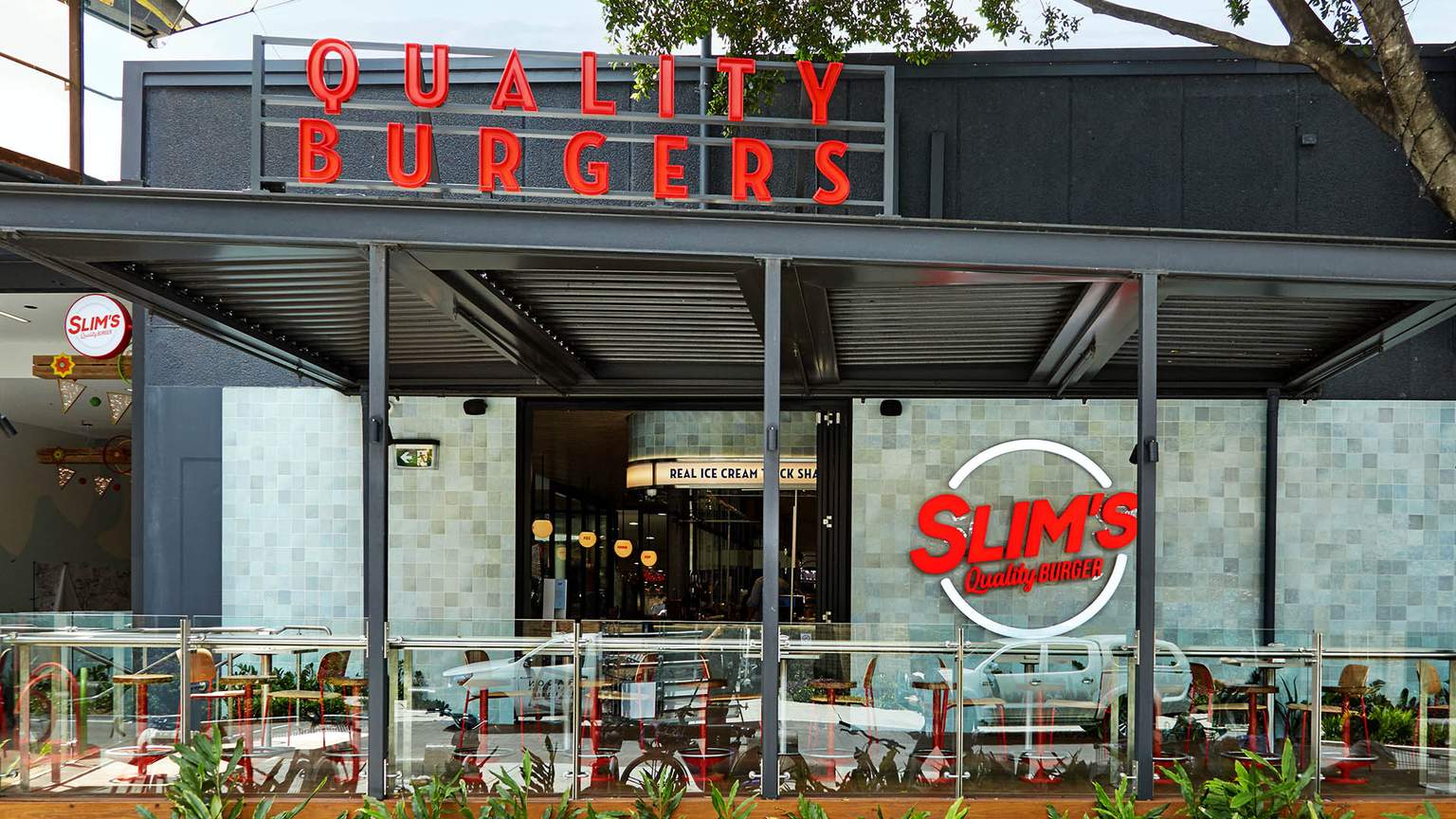 Slim's Is Australia's New 50s and 60s-Inspired Burger Chain From Ex ...