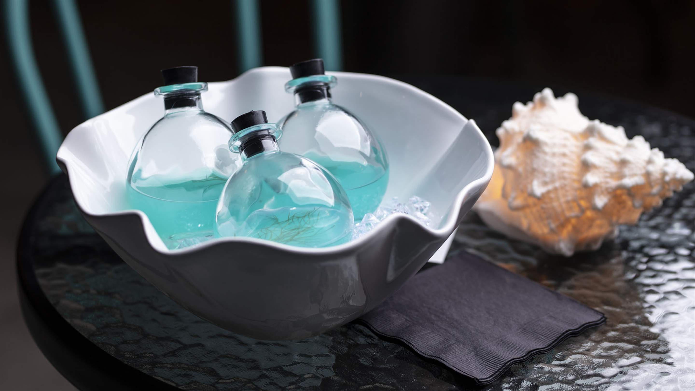 Sea Life Aquarium's 'Little Mermaid'-Themed Cocktail Parties Will Get ...