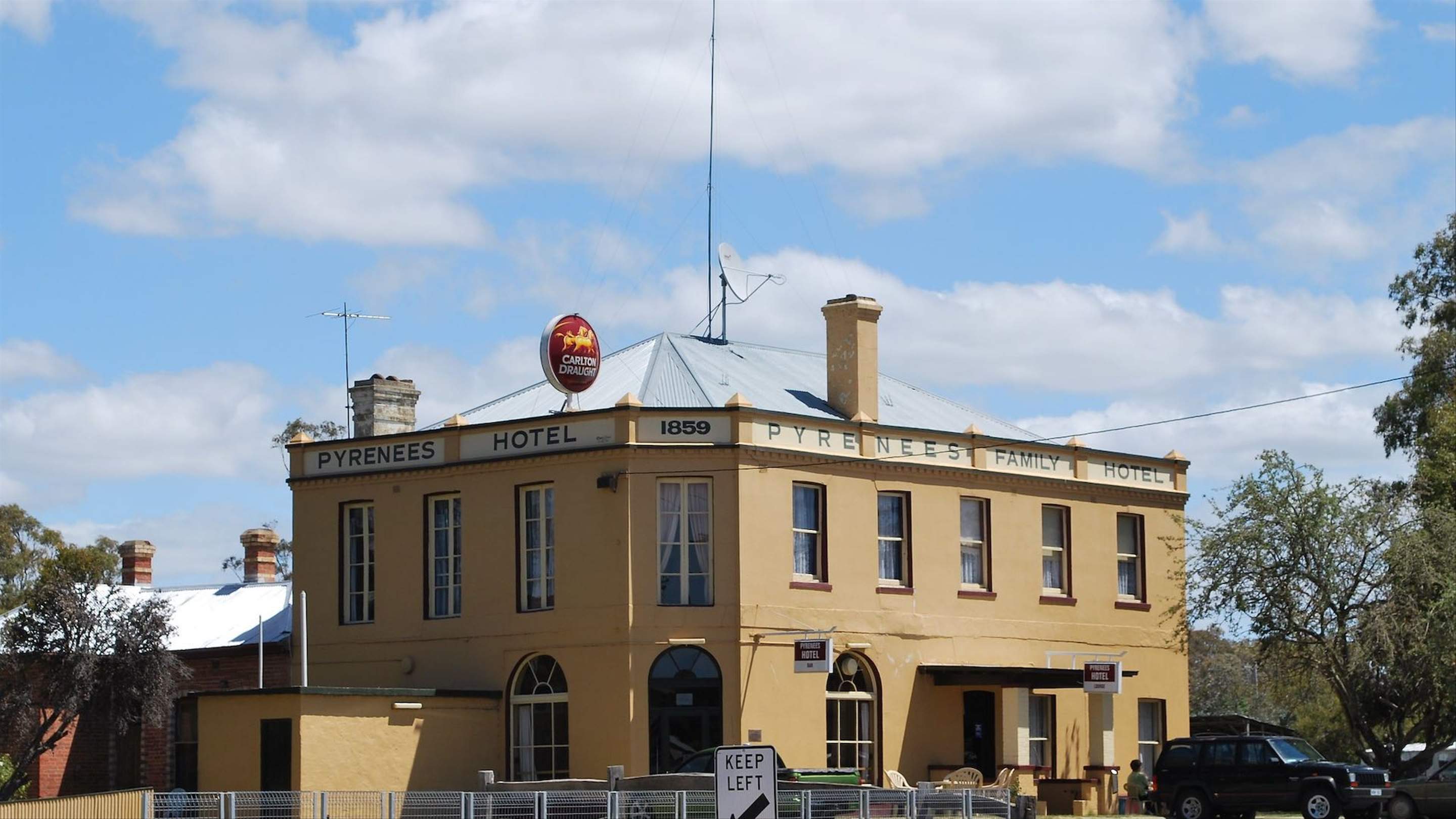 Welcome to Lexton, Victoria, Where You'll Find Wine Country and ...