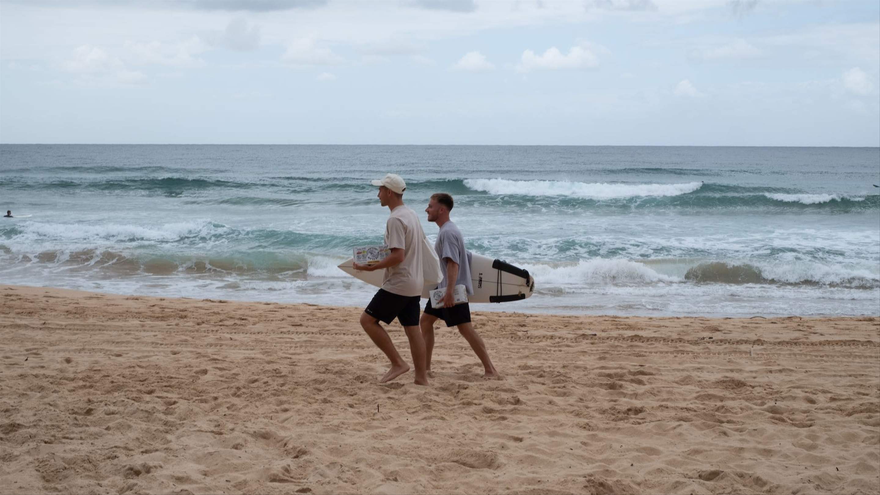 A Guide to Manly Beach to Take You From Sunrise To Sunset - Concrete ...