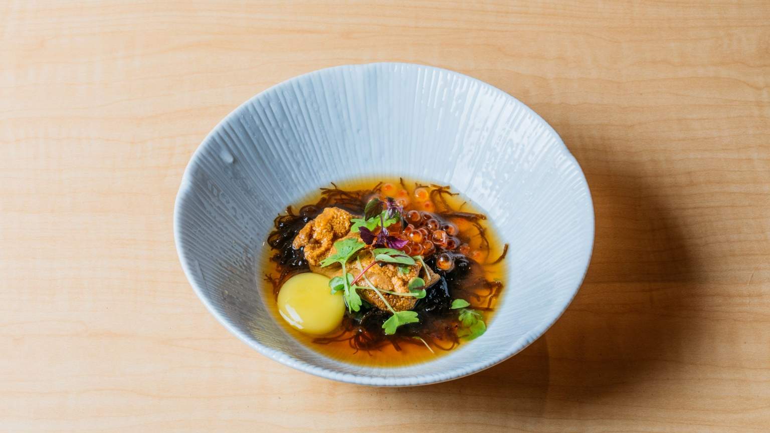 Besuto, Sydney Review