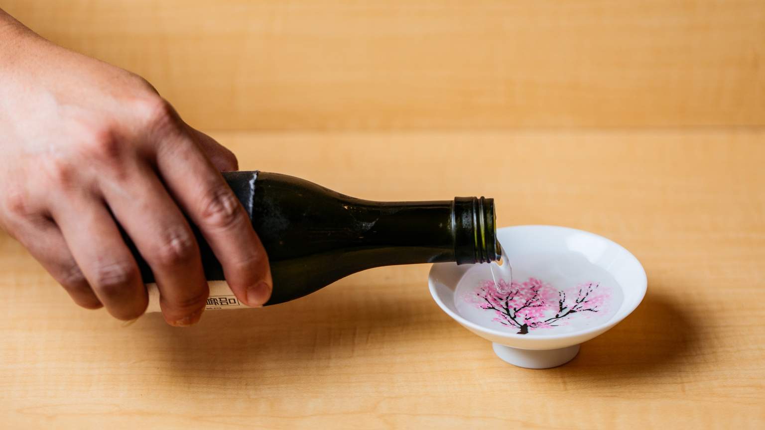 Besuto, Sydney Review