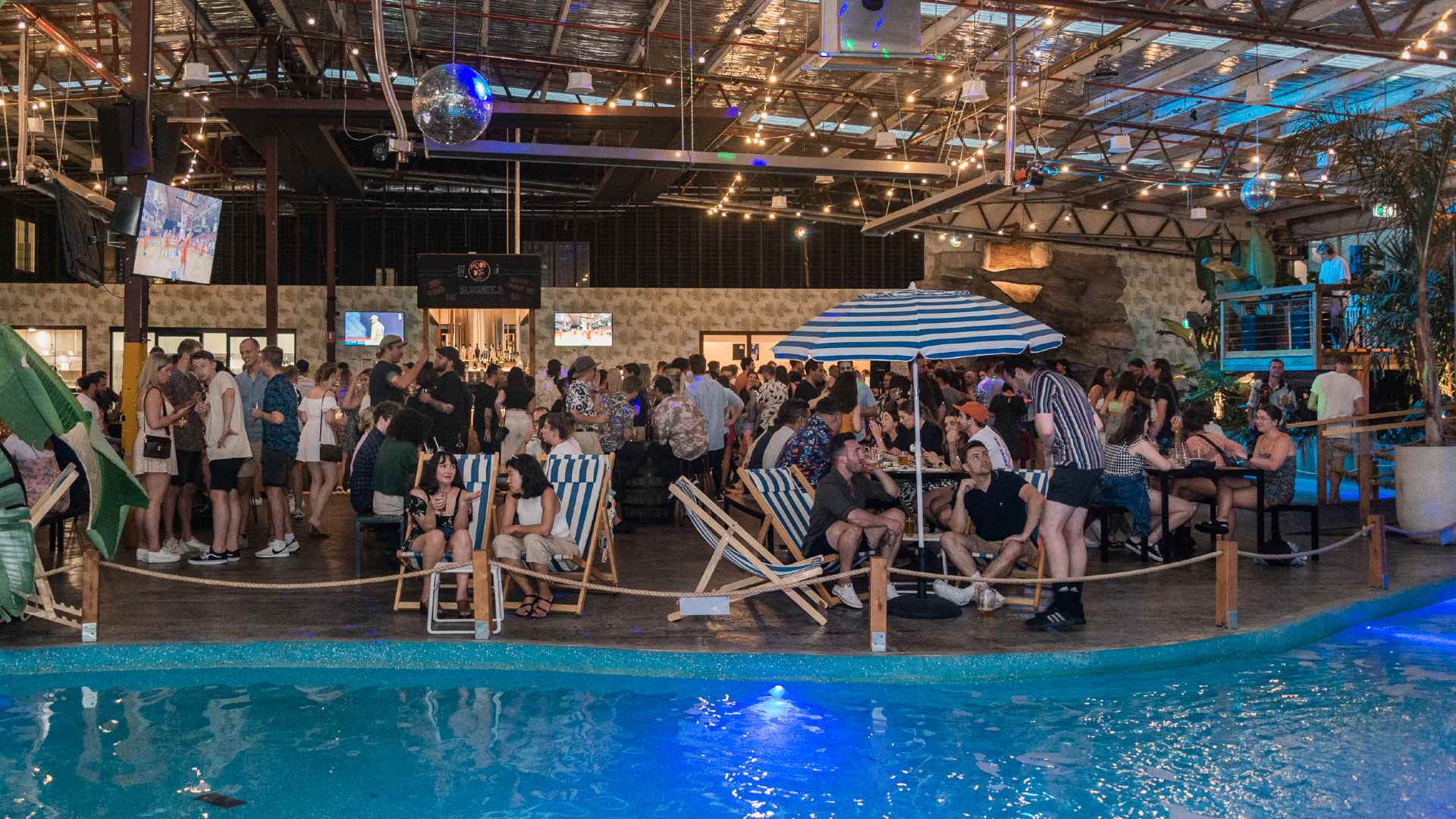 Good Friday Eve ft Close Counters - Concrete Playground