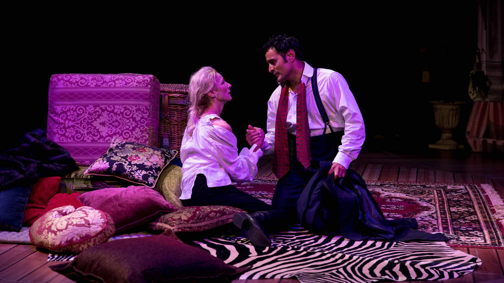 Bernhardt/Hamlet — Queensland Theatre - Concrete Playground