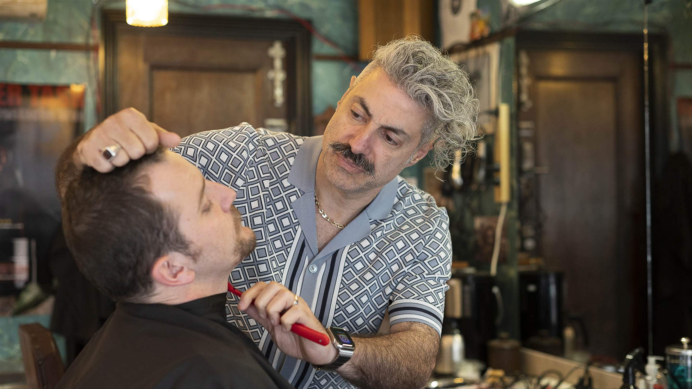 This Pop-Up Barber Is Giving Melburnians Free Ryan Gosling-Style ...