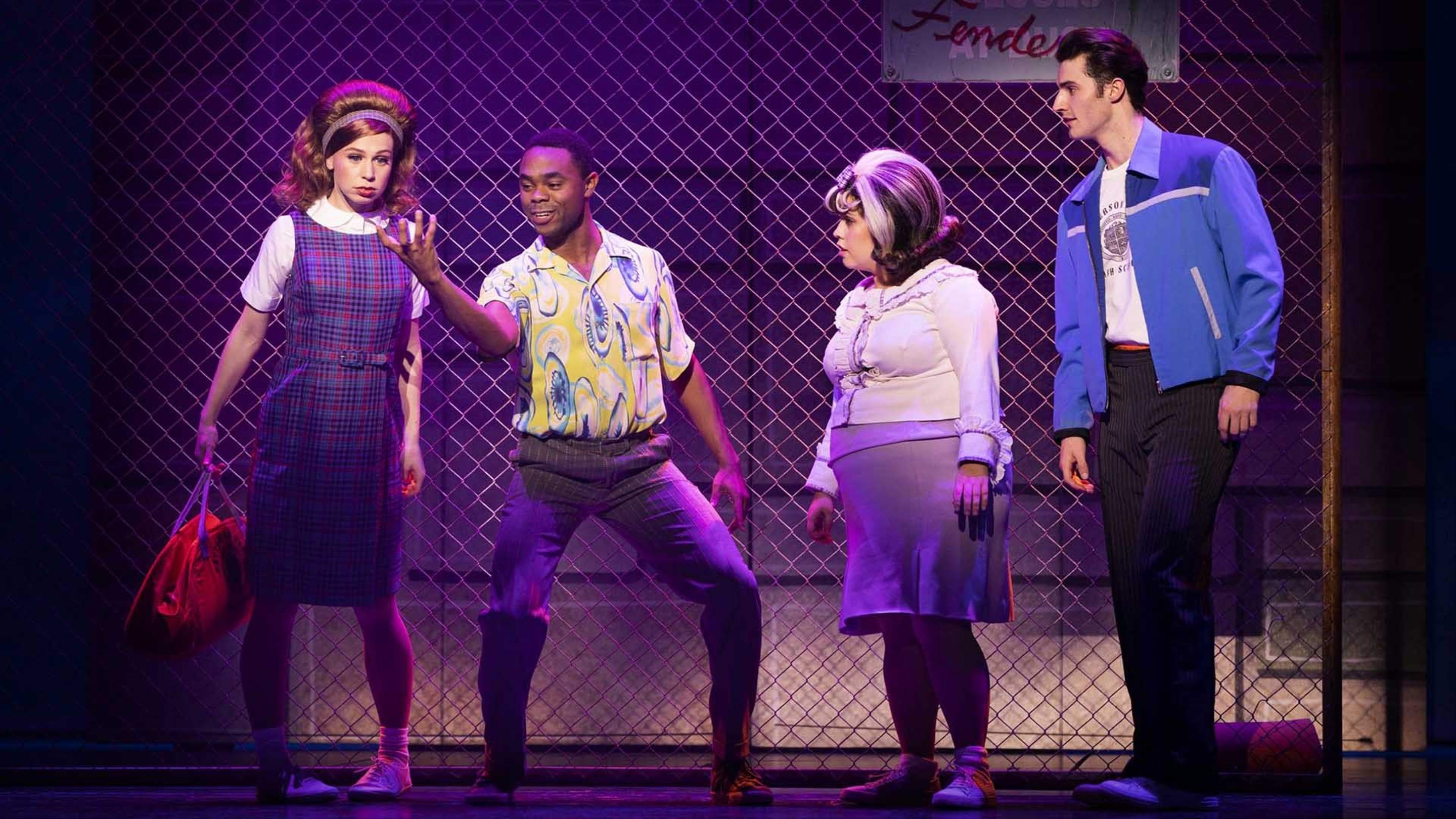 The 'Hairspray' Musical Is Bringing Its Tony-Winning 60s Teen Dreams to ...