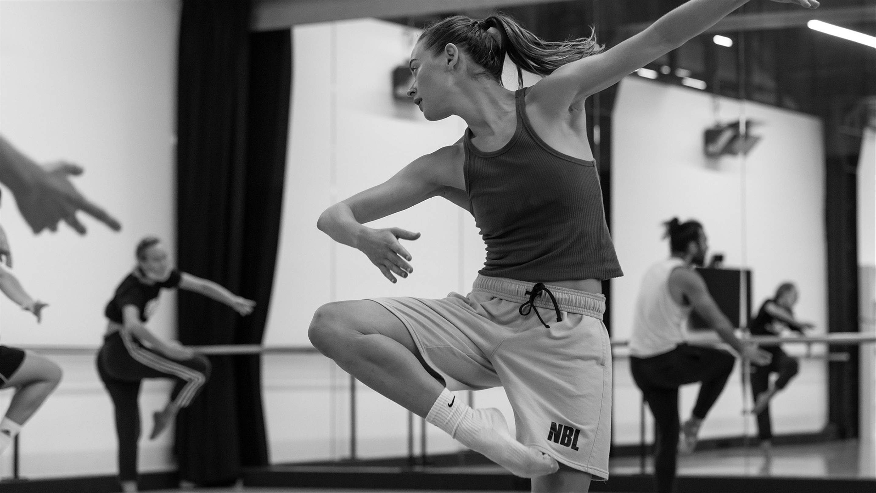 Making Moves: Sydney Dance Company's Mia Thompson on What it Takes to ...
