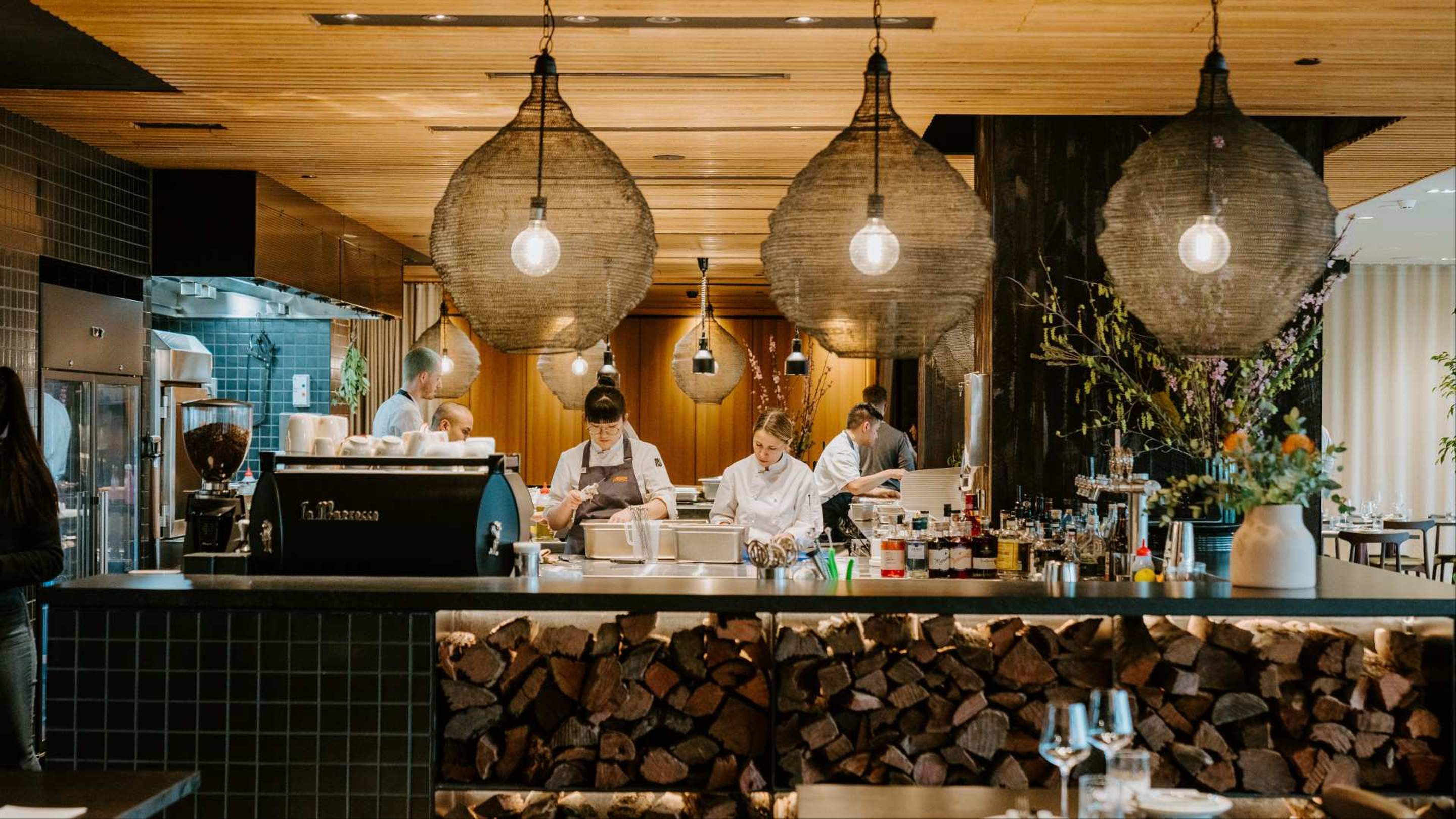 Victoria by Farmer's Daughters, Melbourne Review