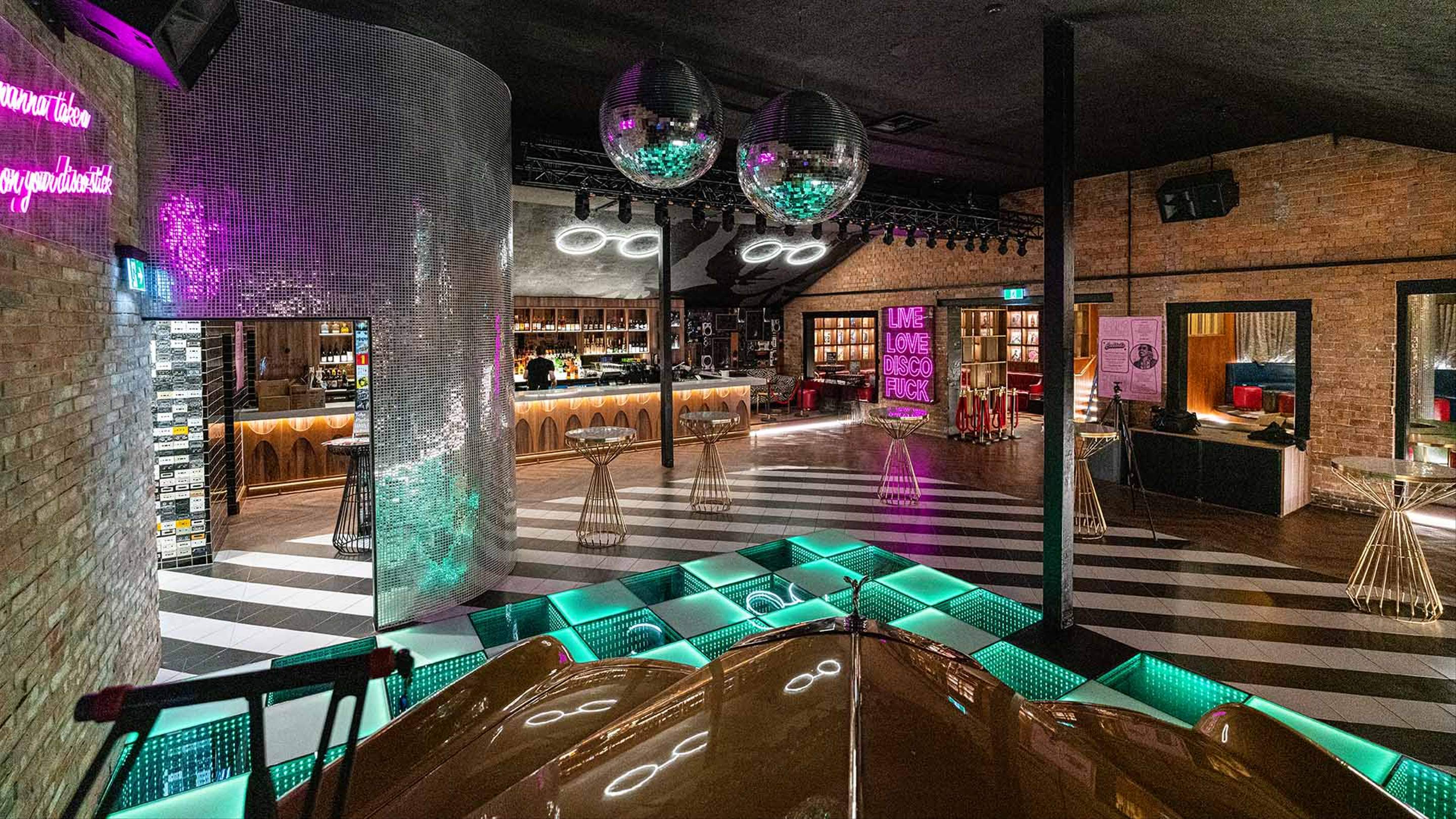 Retro Nightclub Superfly Disco Has Brought Its Light-Up Dance Floor to ...