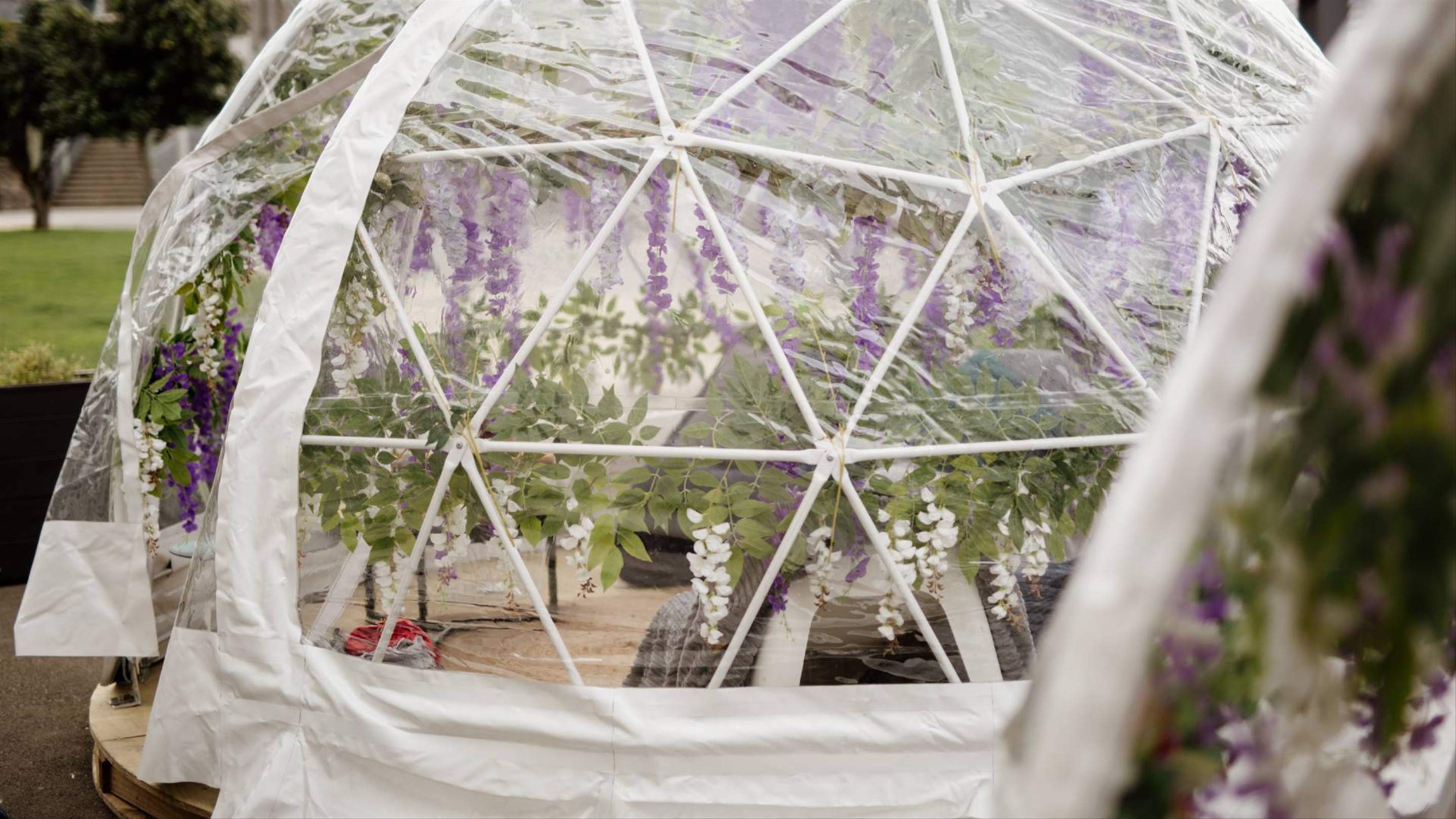 Spring Igloos at St John's Bar and Eatery - Concrete Playground