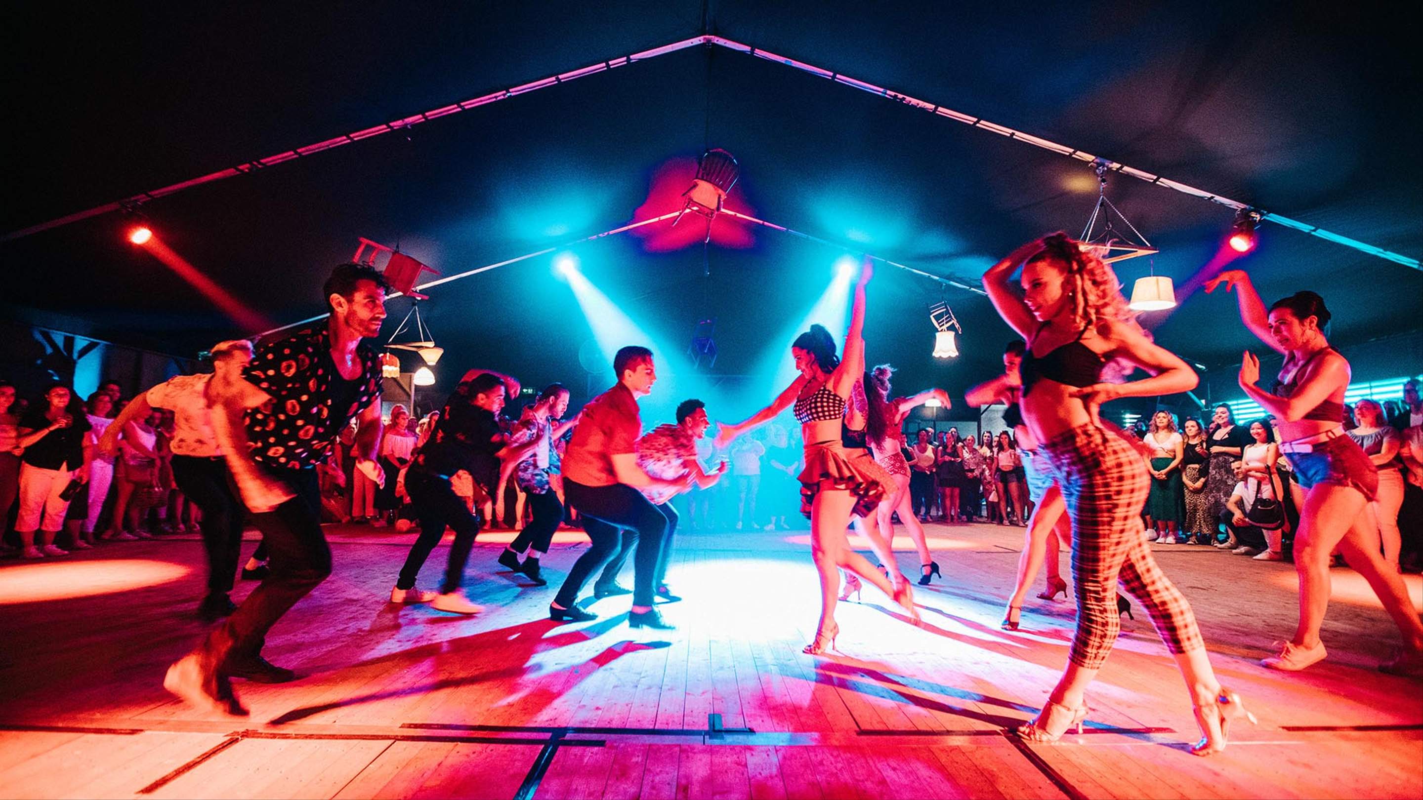 Get Ready for the Time of Your Life: This Immersive 'Dirty Dancing ...