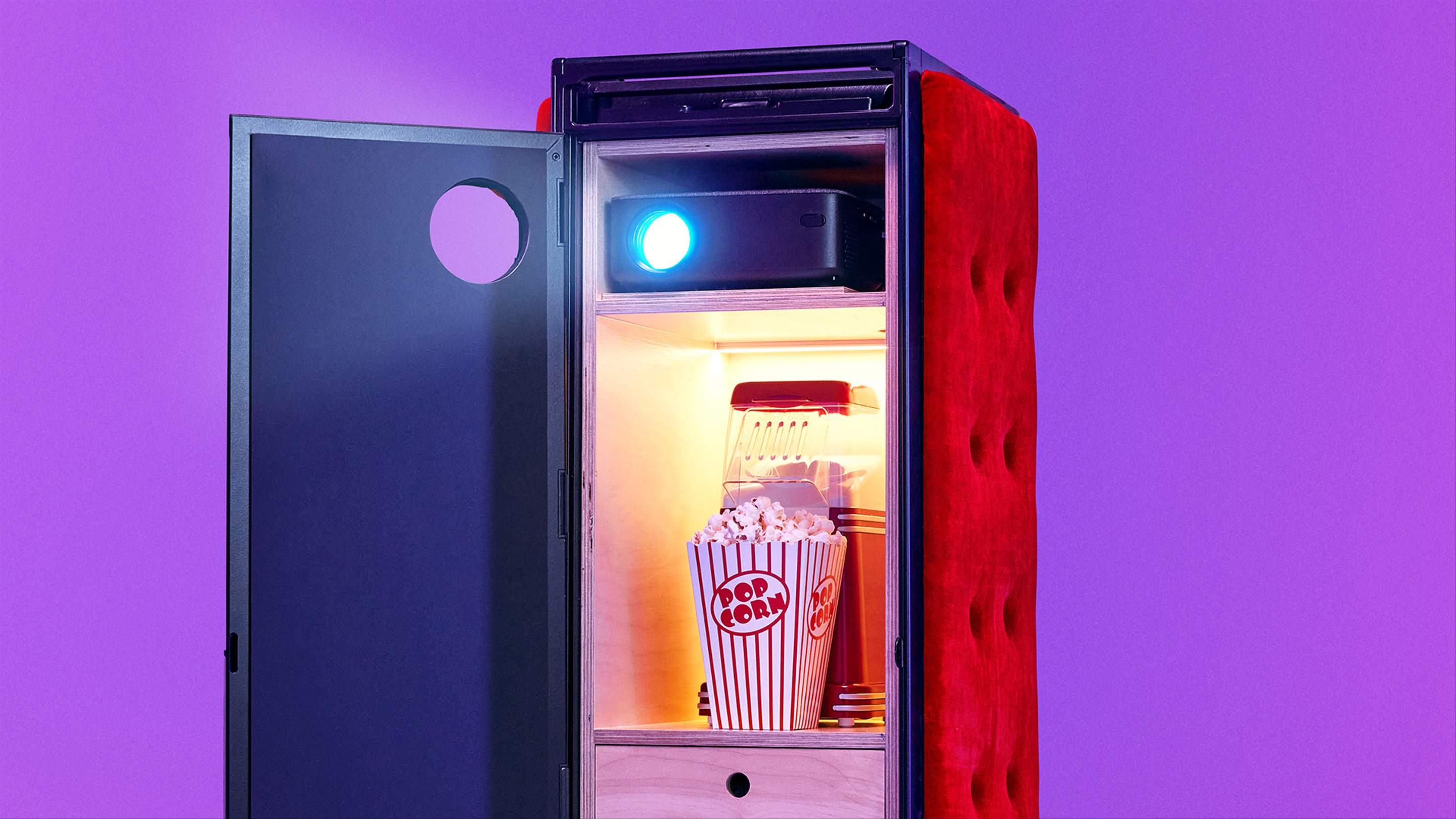 Flying in a Middle Seat Could Nab You Your Very Own Limited-Edition ...