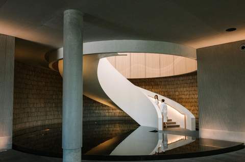 Alba Thermal Springs & Spa - Concrete Playground