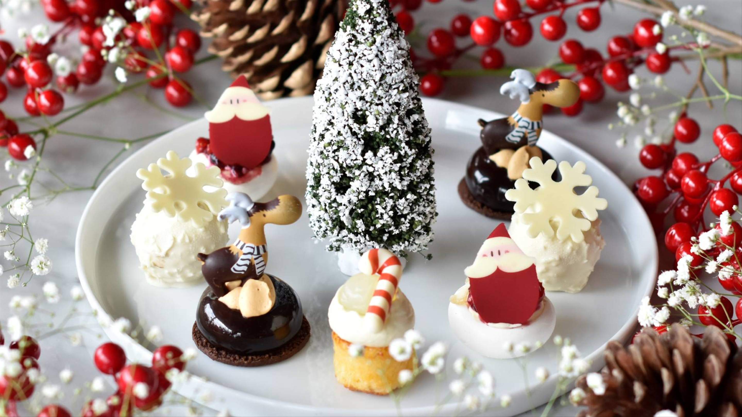 Christmas Afternoon Tea at the Park Hyatt - Concrete Playground