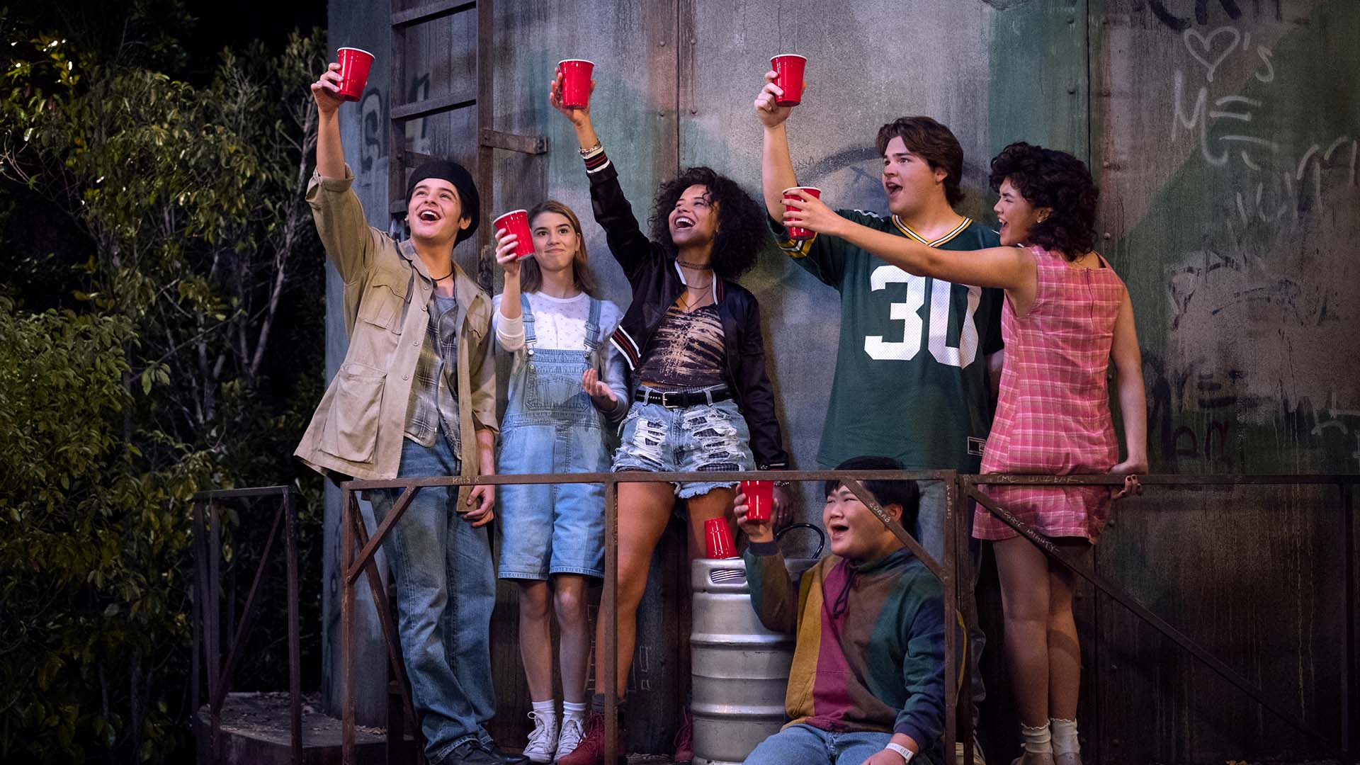 We're All Alright: Netflix Has Renewed 'That '90s Show' for a Second ...