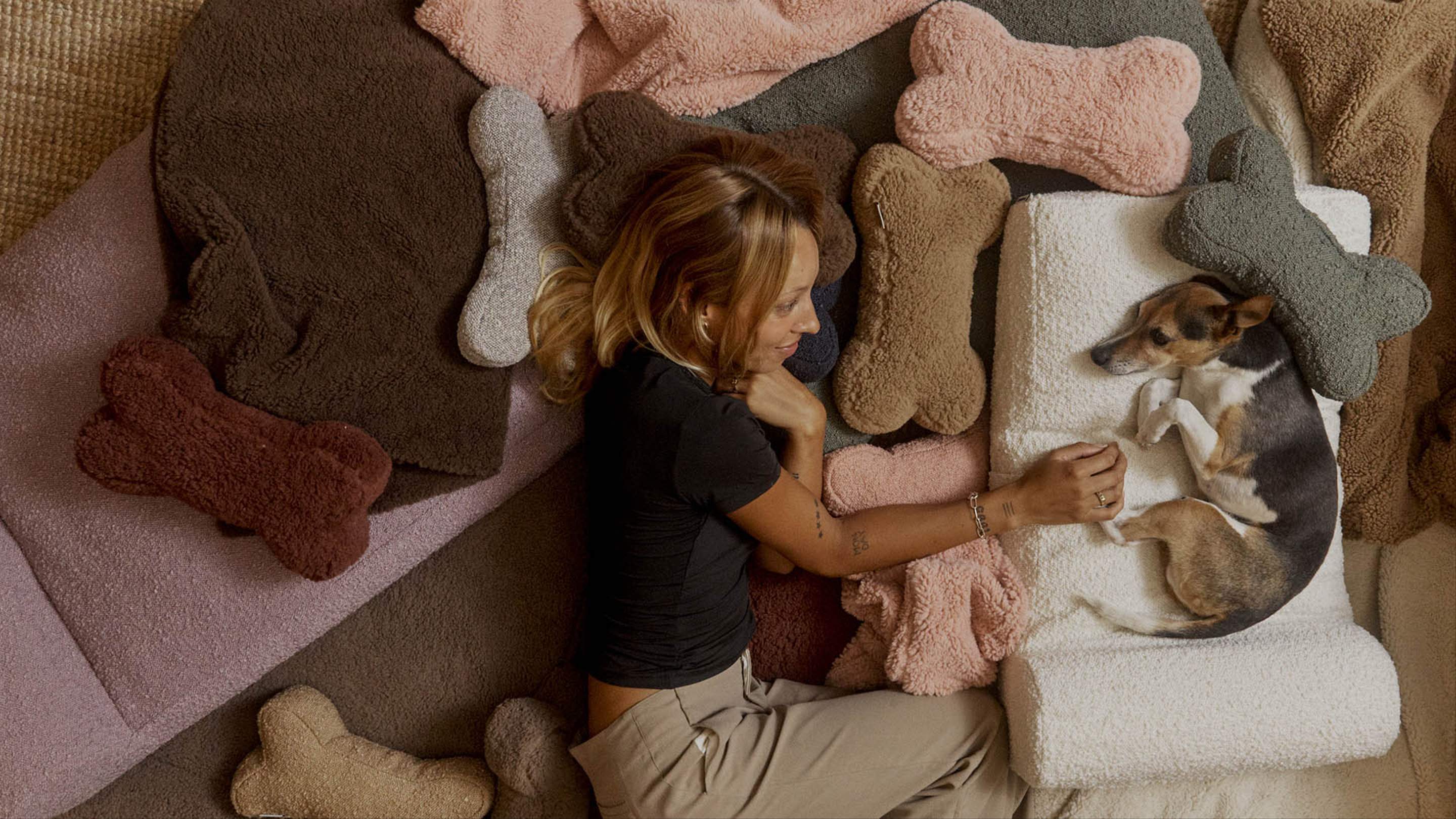 Hommey Has Launched Its First-Ever Pet Bed, Pillow and Blanket ...