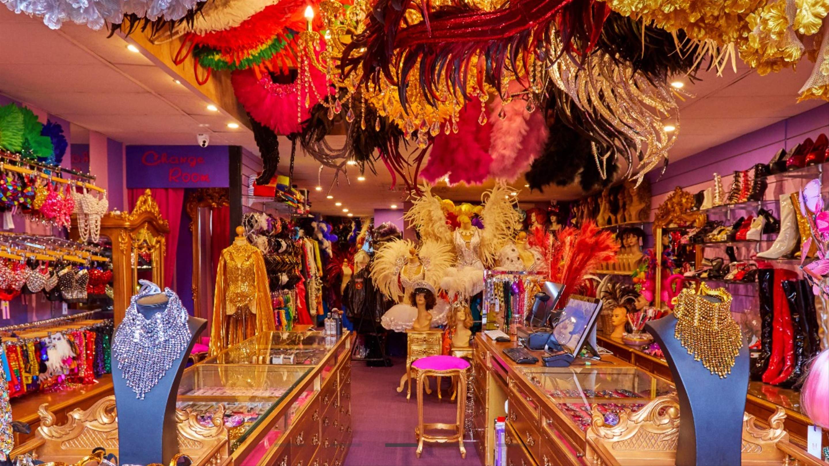 "Wear Something You're Comfortable In": Trans Icon Carlotta Gives Her ...