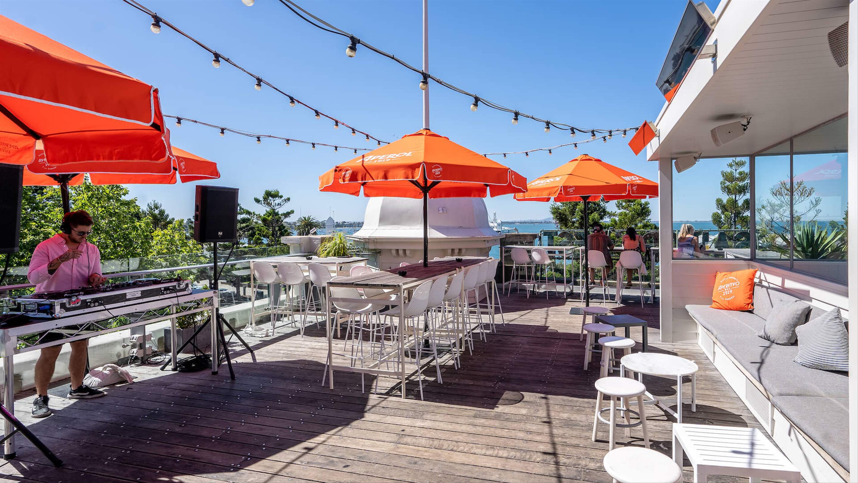 Stellar Outdoor Melbourne Spots Where You Can Enjoy a Sunshine Spritz ...