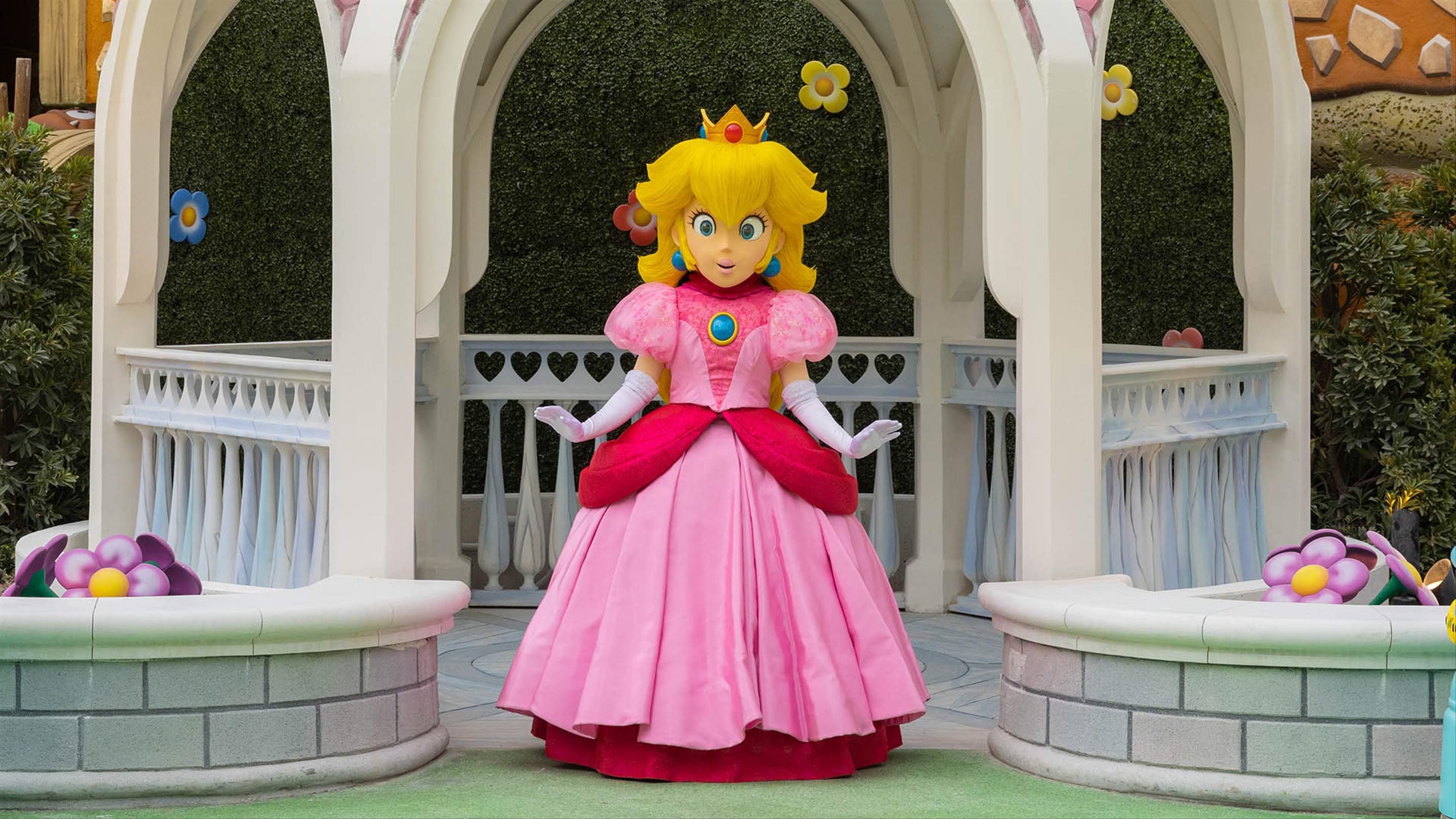 Now Open: Hollywood's New Super Nintendo Theme Park with IRL 'Mario ...