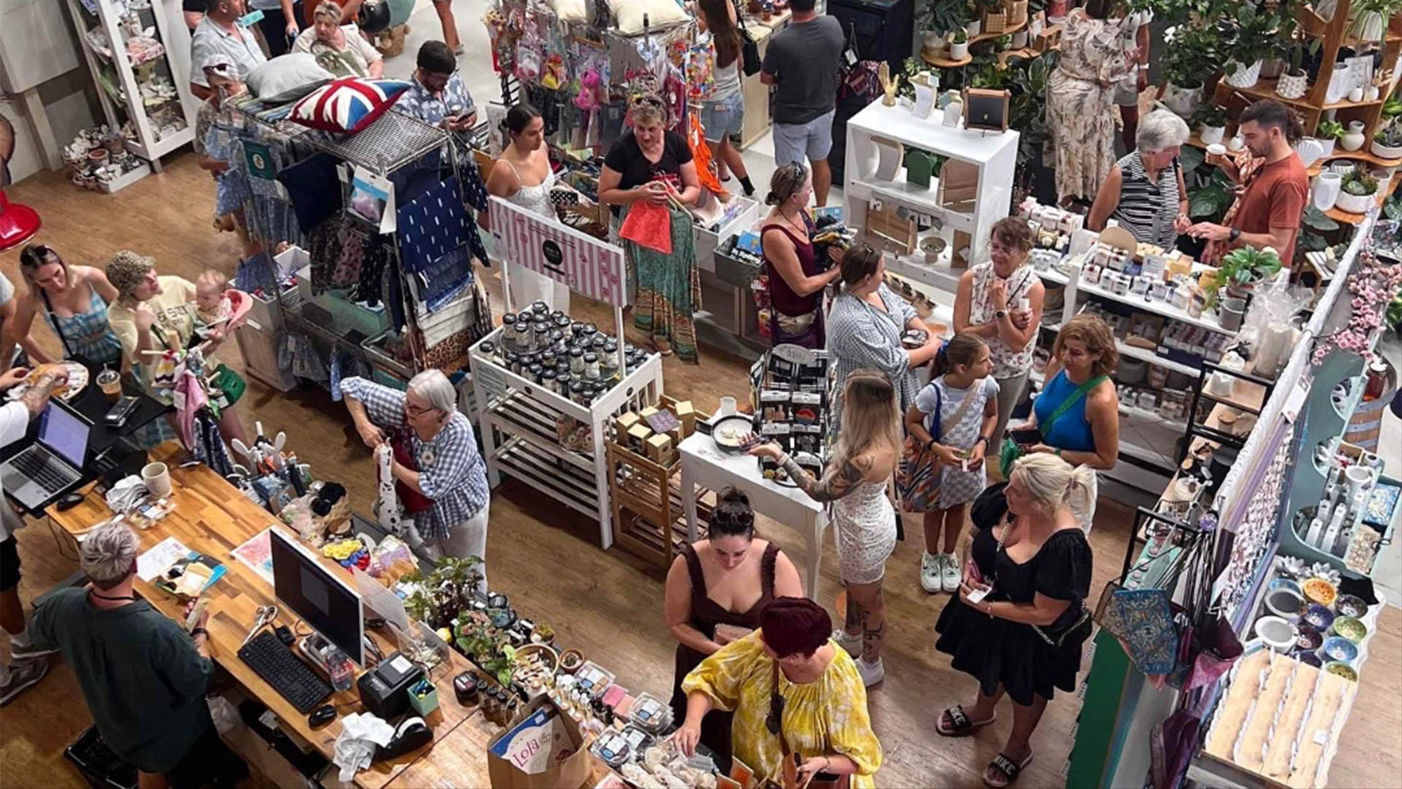 VEND Annerley Grand Opening - Concrete Playground