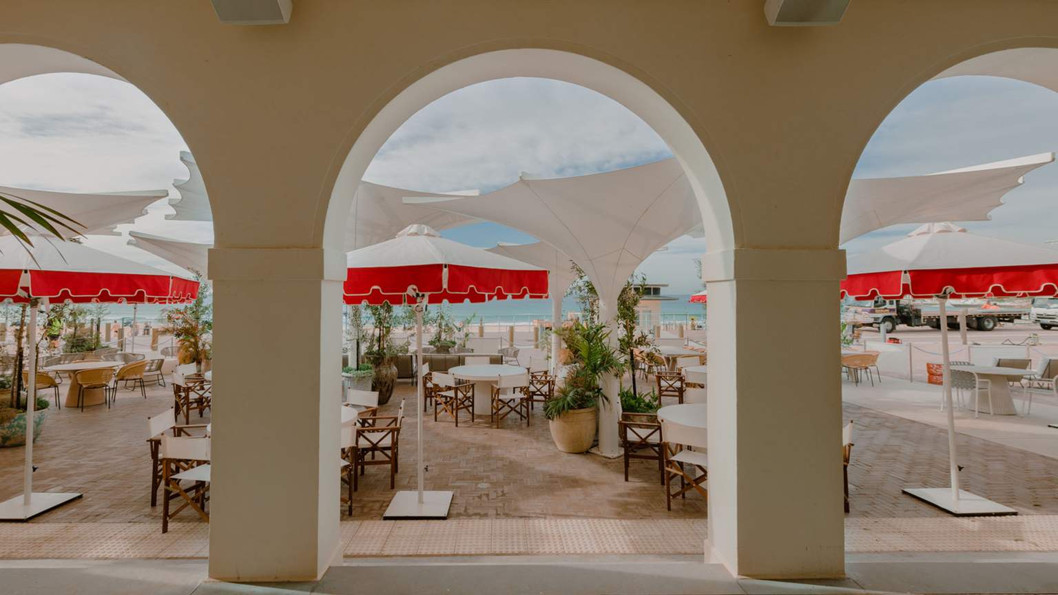 Promenade Bondi Beach, Bondi Beach Review