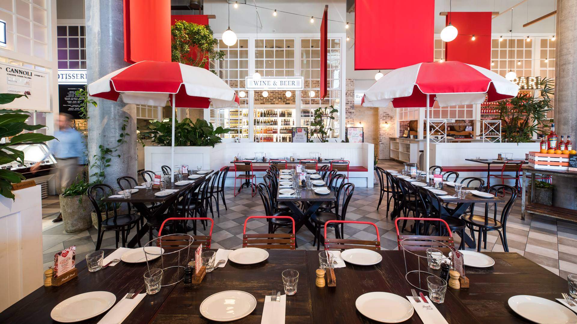 Oysters and Spritzes at Fratelli Fresh - Concrete Playground