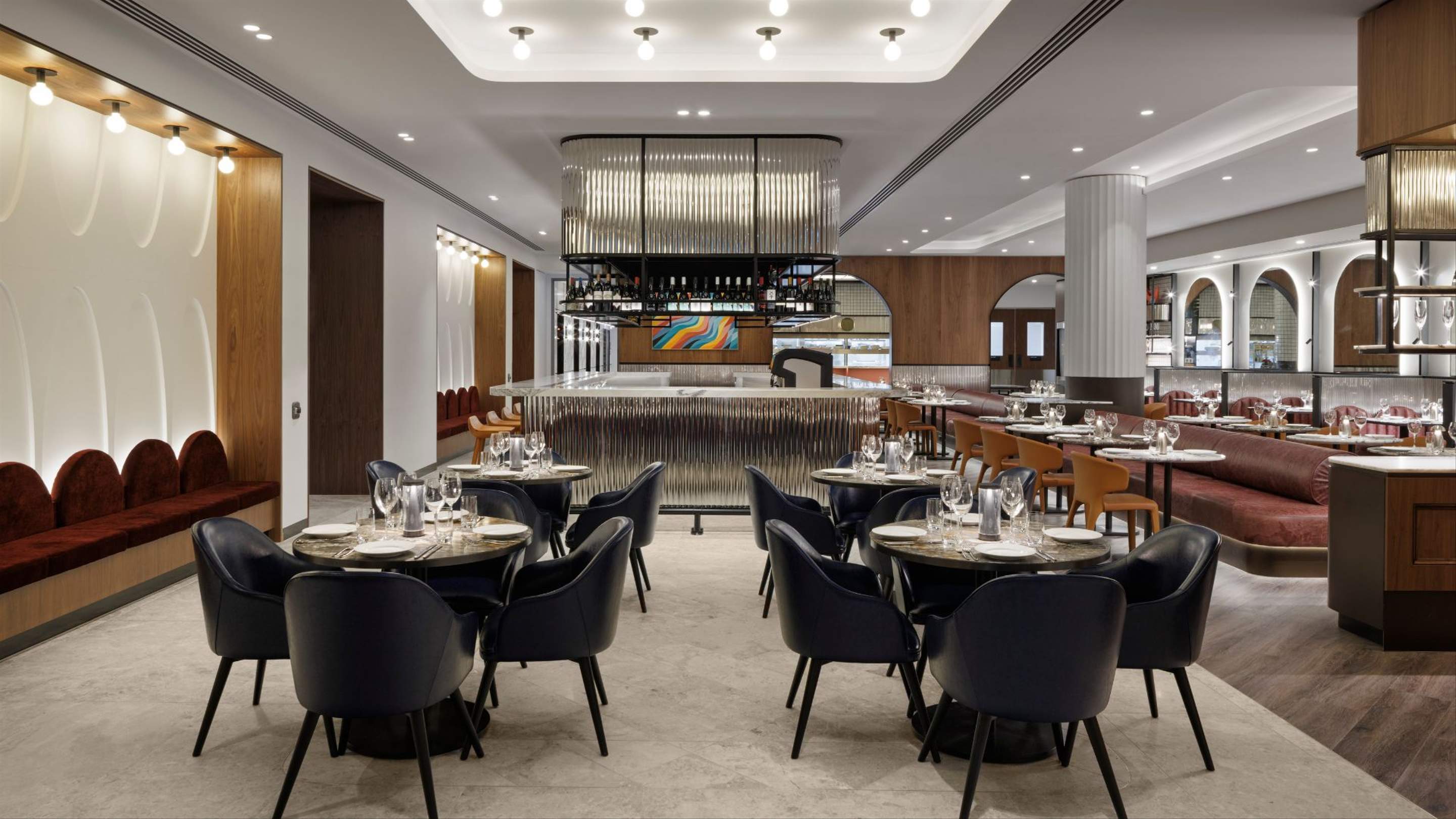 Le Méridien Is Melbourne's Elegant New Hotel with a Rooftop Pool Bar ...