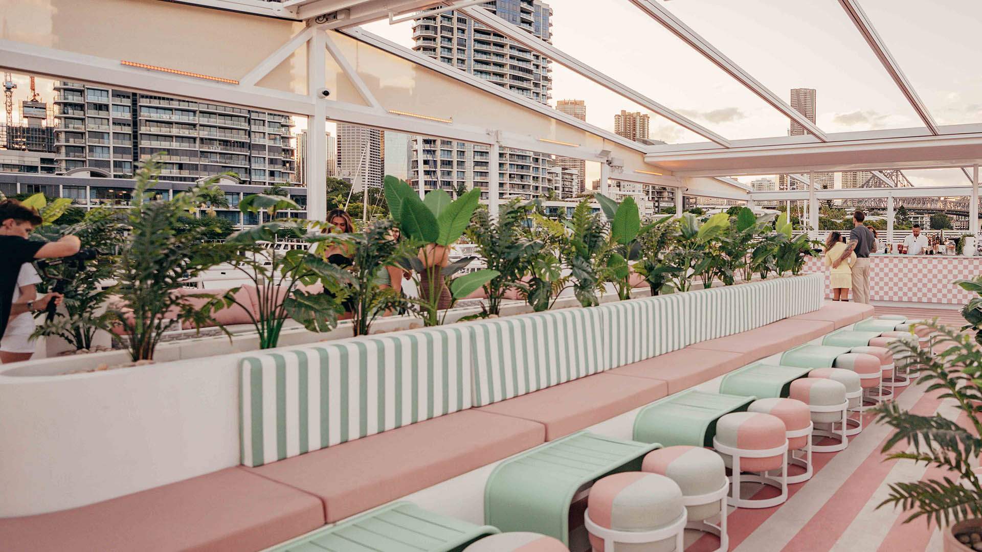 Oasis, Brisbane City Review