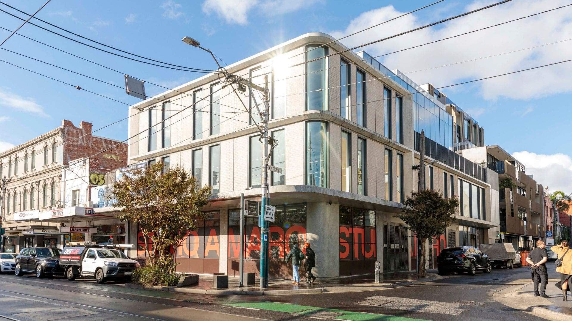 Studio Amaro, Windsor Review