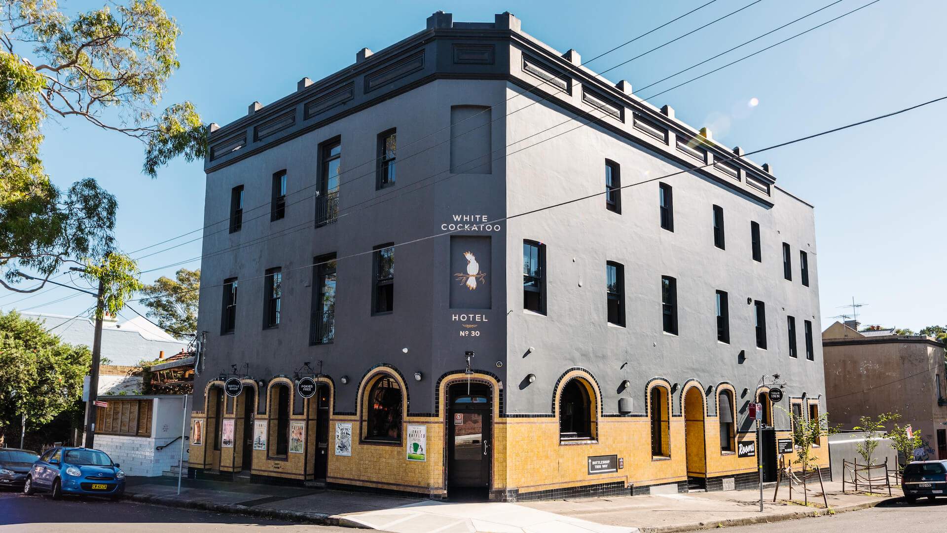 White Cockatoo Hotel, Petersham Review