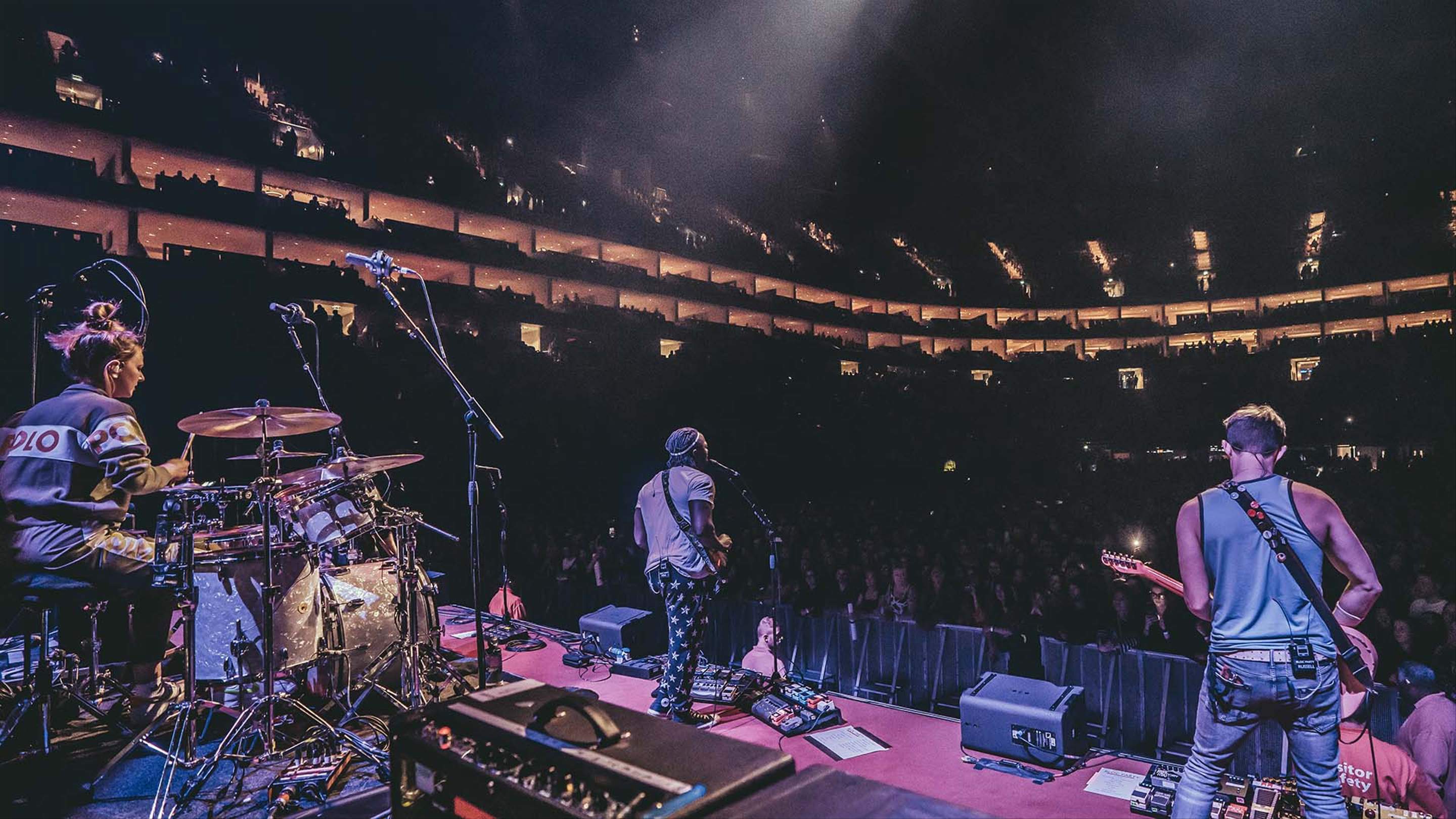 Bloc Party Are Touring Down Under in 2025 to Play 'Silent Alarm' in ...