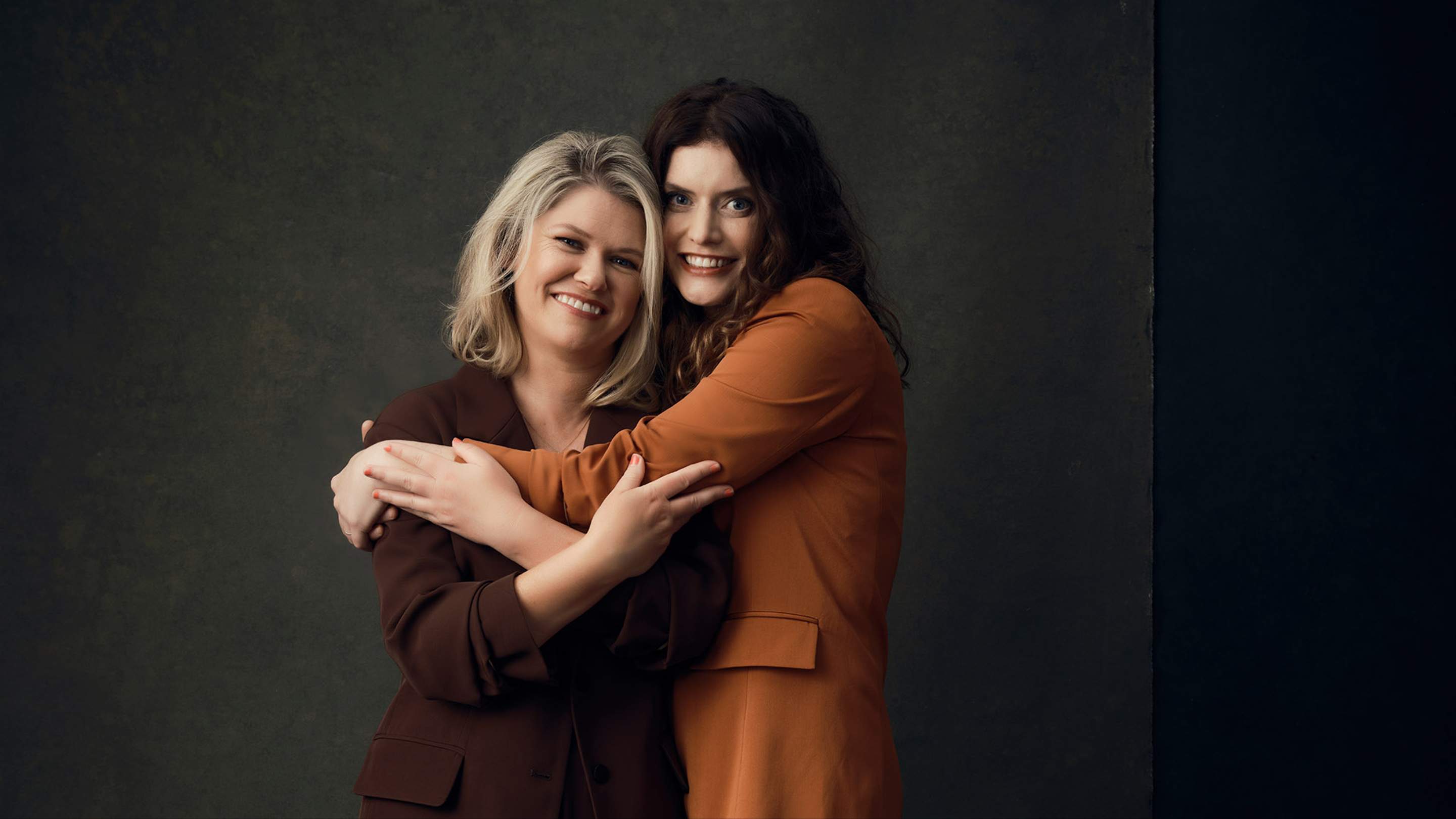 Calling All 'Deadloch' Fans: The Kates' Mystery-Comedy Has Been Renewed ...