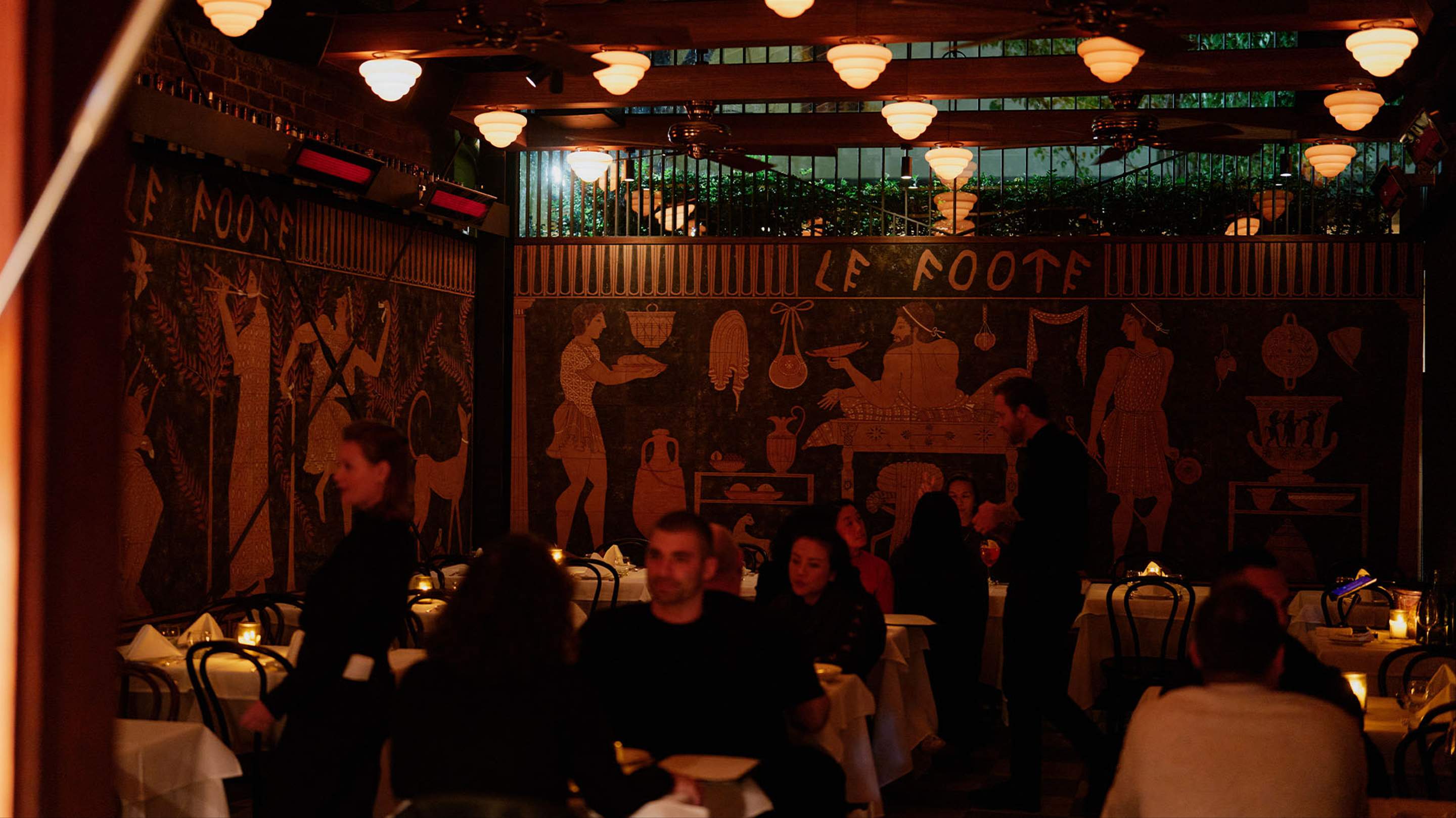 Le Foote, The Rocks Review