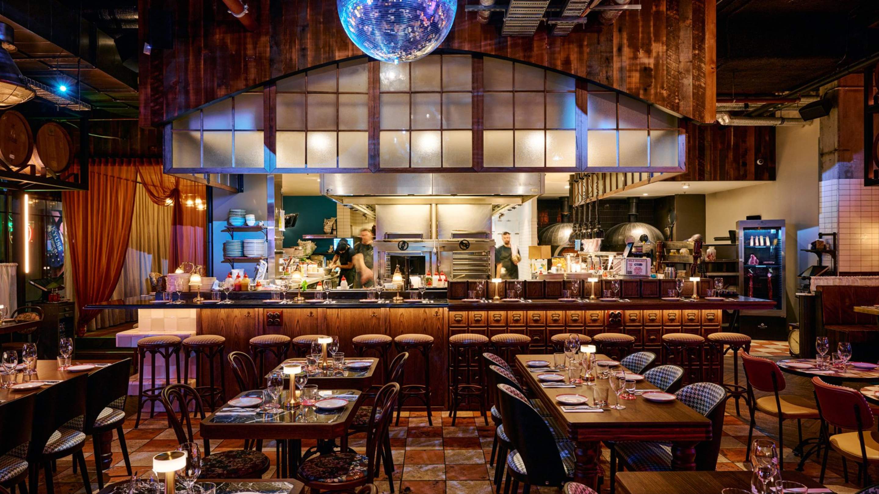 Louey's Is St Kilda's New Italian-American Disco Bar Inside The Espy ...