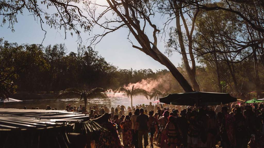The Bush Spa Is Back: Riverside Festival Strawberry Fields Has Unveiled ...