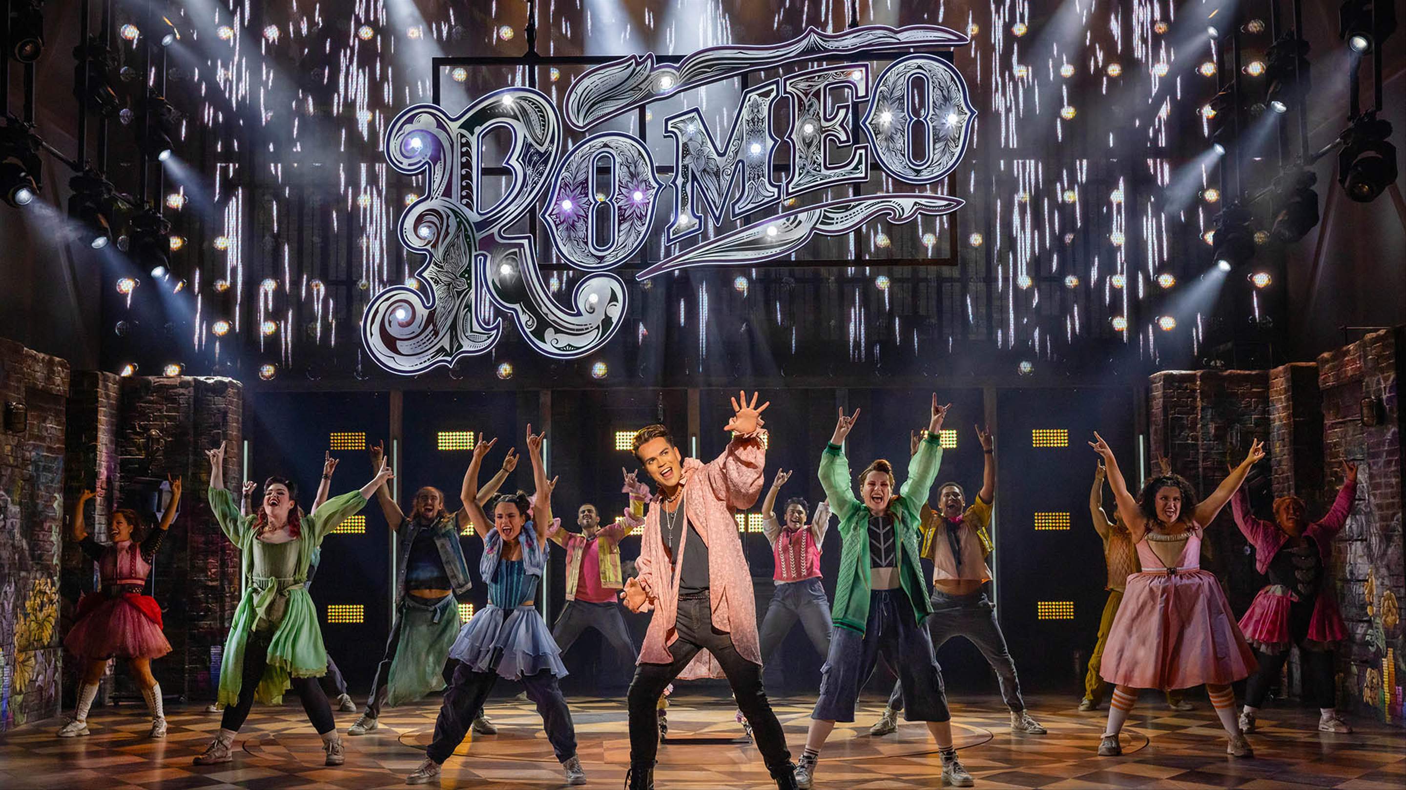 TodayTix Is Doing an '& Juliet' Ticket Lottery So You Can Catch the Pop ...