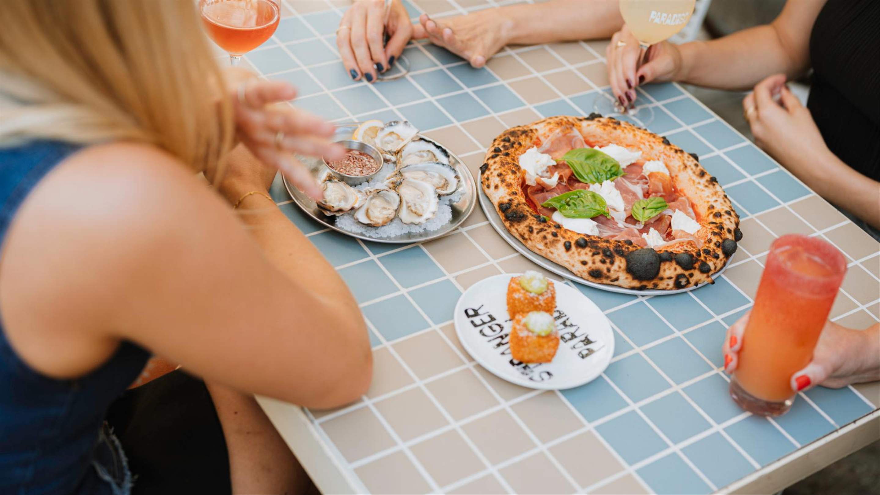 Si Paradiso, Highgate Review