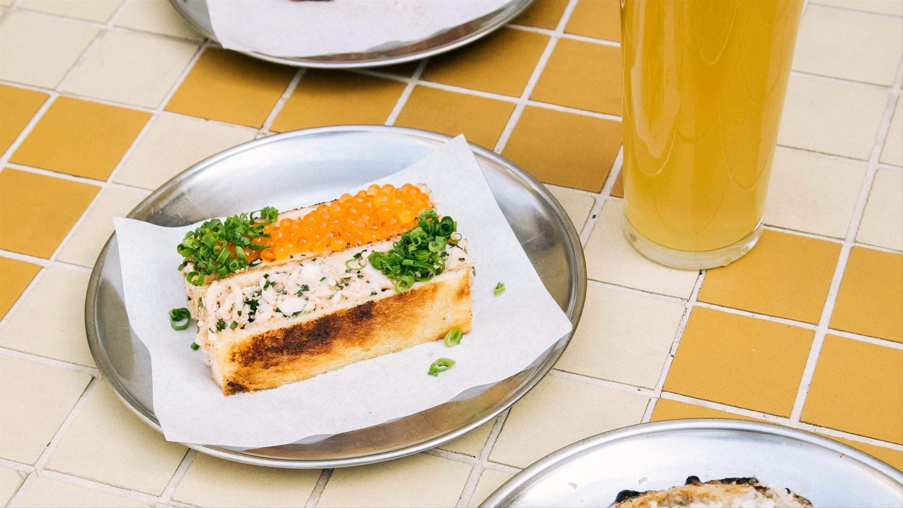 Si Paradiso, Highgate Review