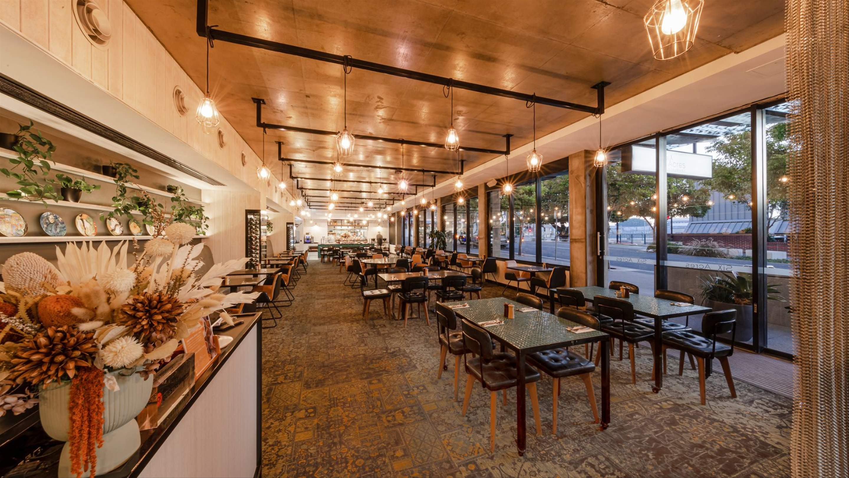 Six Acres Restaurant, Bowen Hills Review