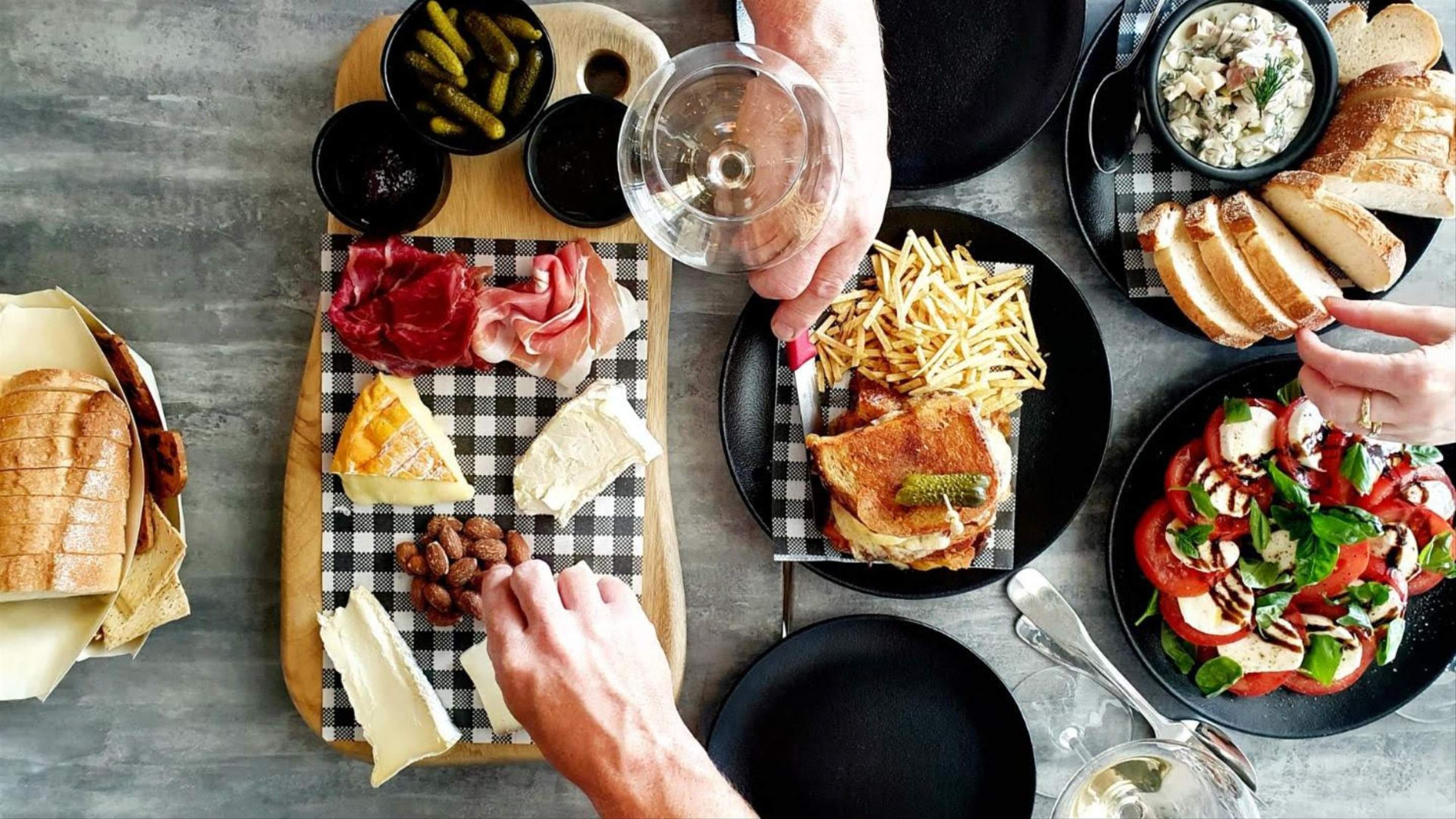 The Old Seven Wine Bar, Camp Hill Review
