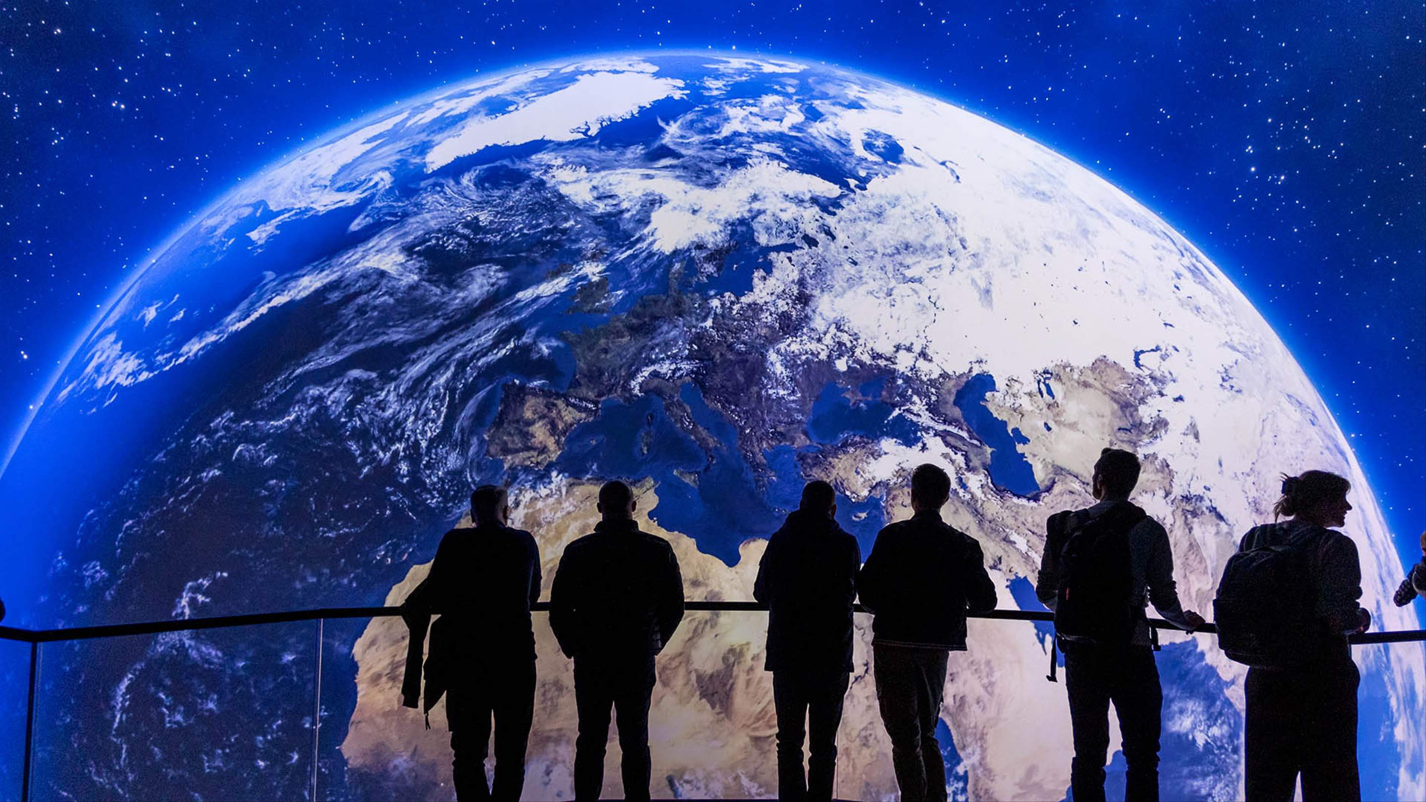 BBC Earth Is Bringing a Spectacular Immersive Experience with Narration ...