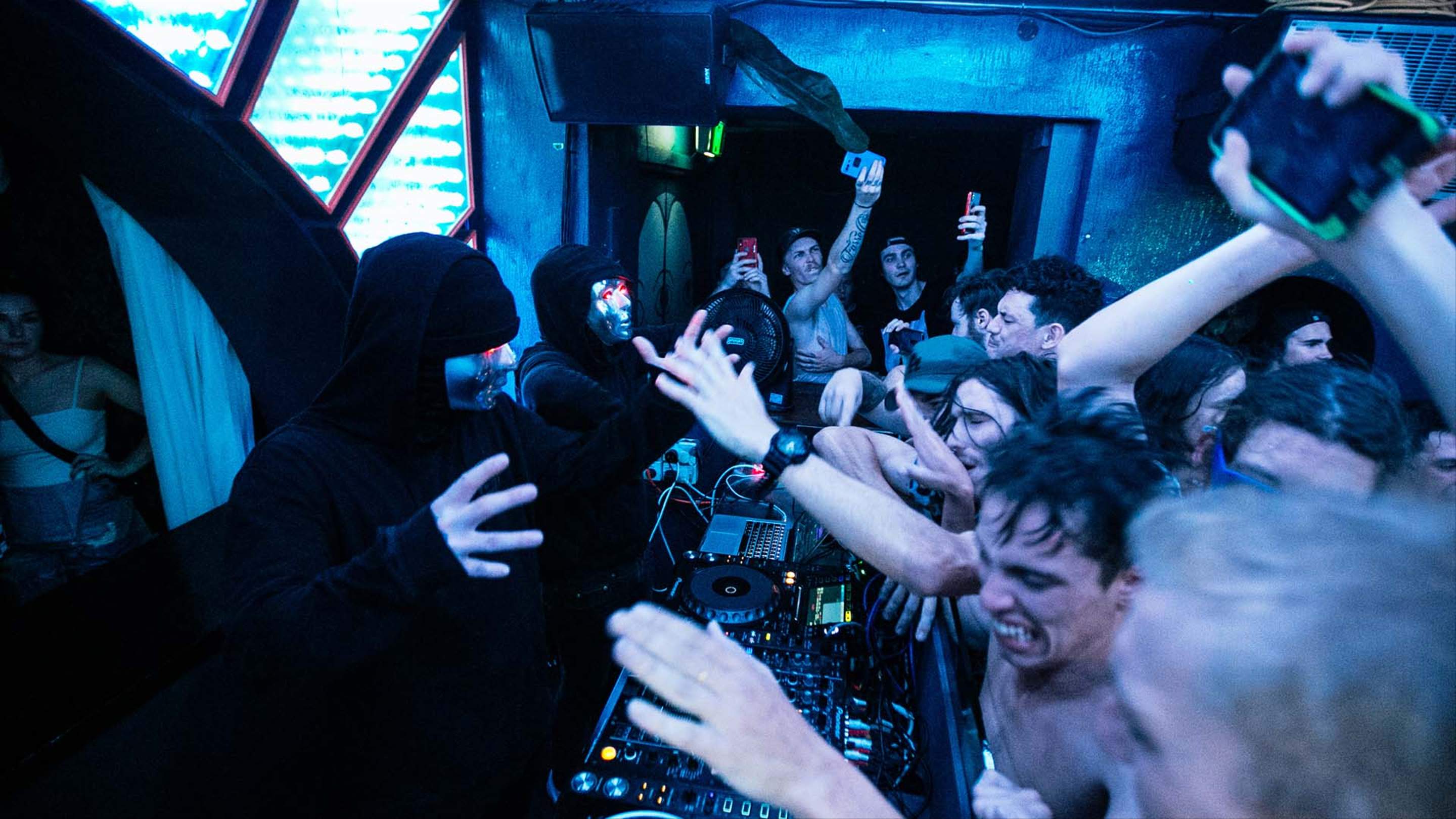 World Bar Is Returning for a One-Night-Only Party - Concrete Playground