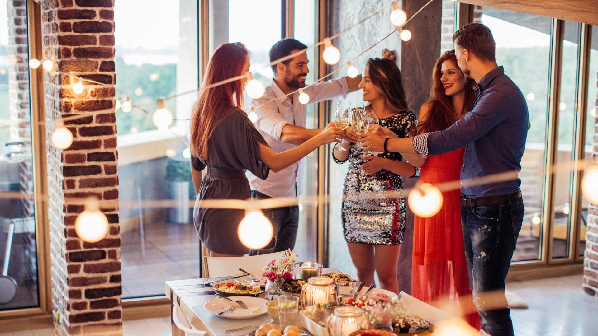 Tips for Hosting the Most Luxurious At-Home Cocktail Party - Concrete ...