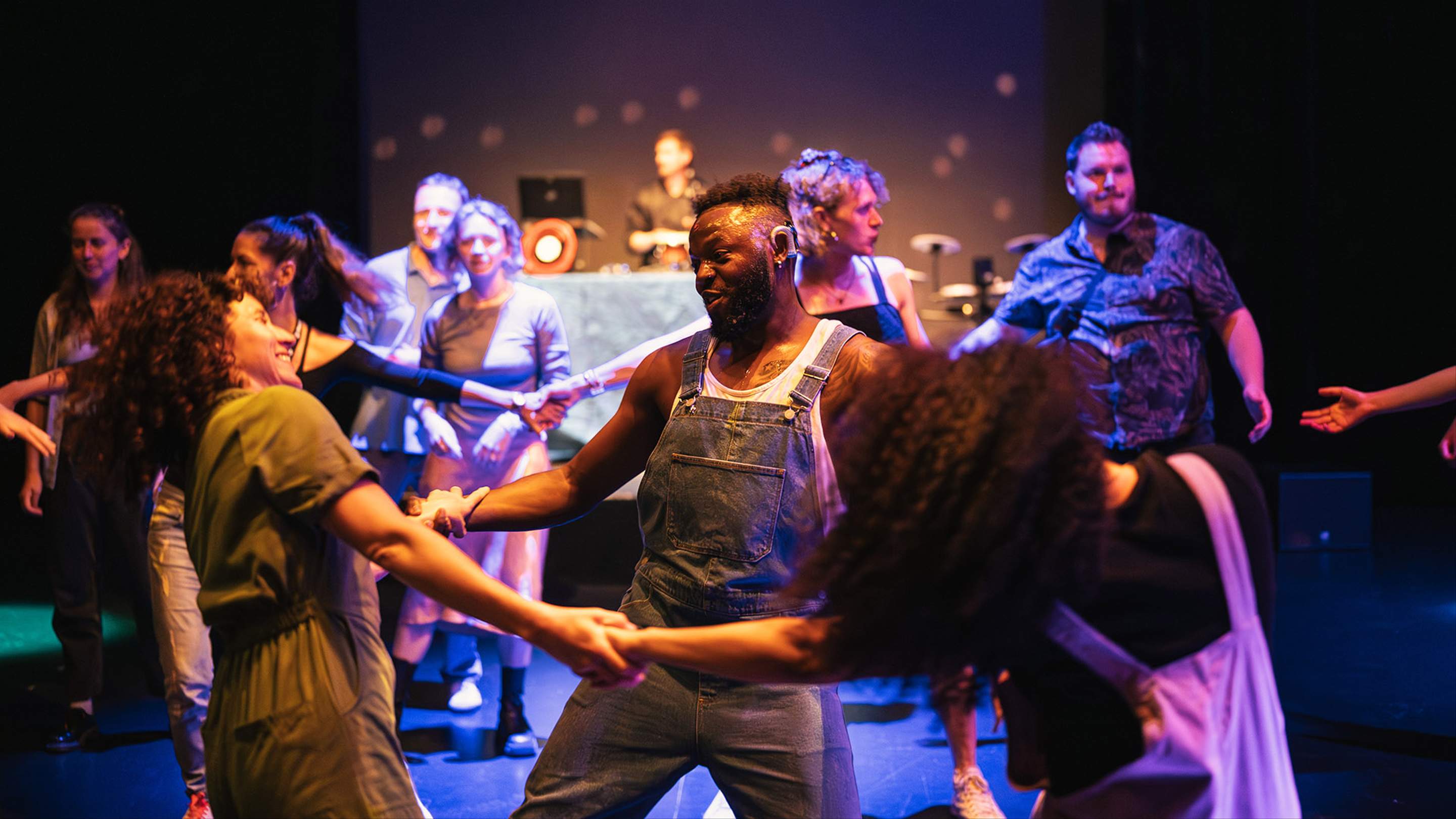 Opera on a Lightship, Courtney Barnett, a New Music Fest and a Giant ...