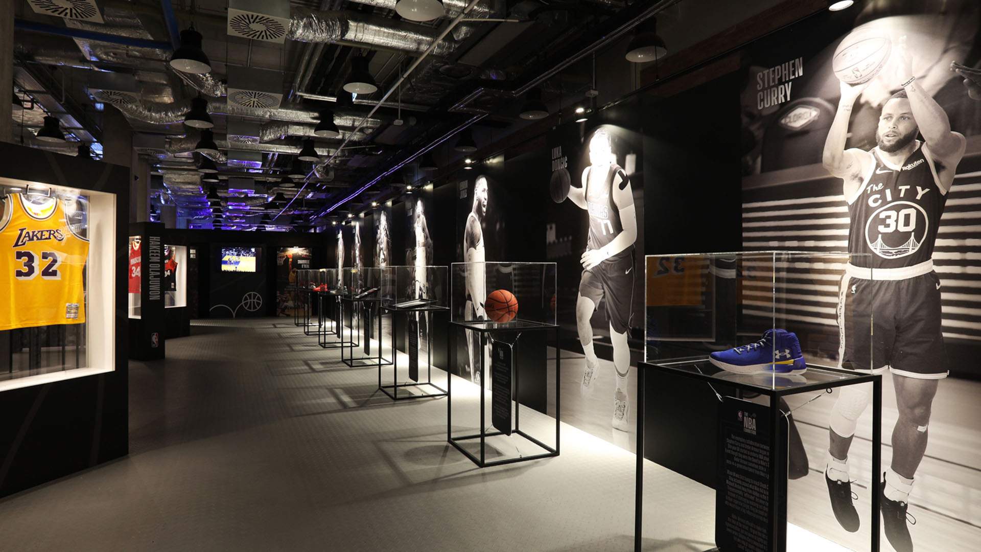 A Huge Interactive NBA Exhibition That Bounces Through Basketball ...