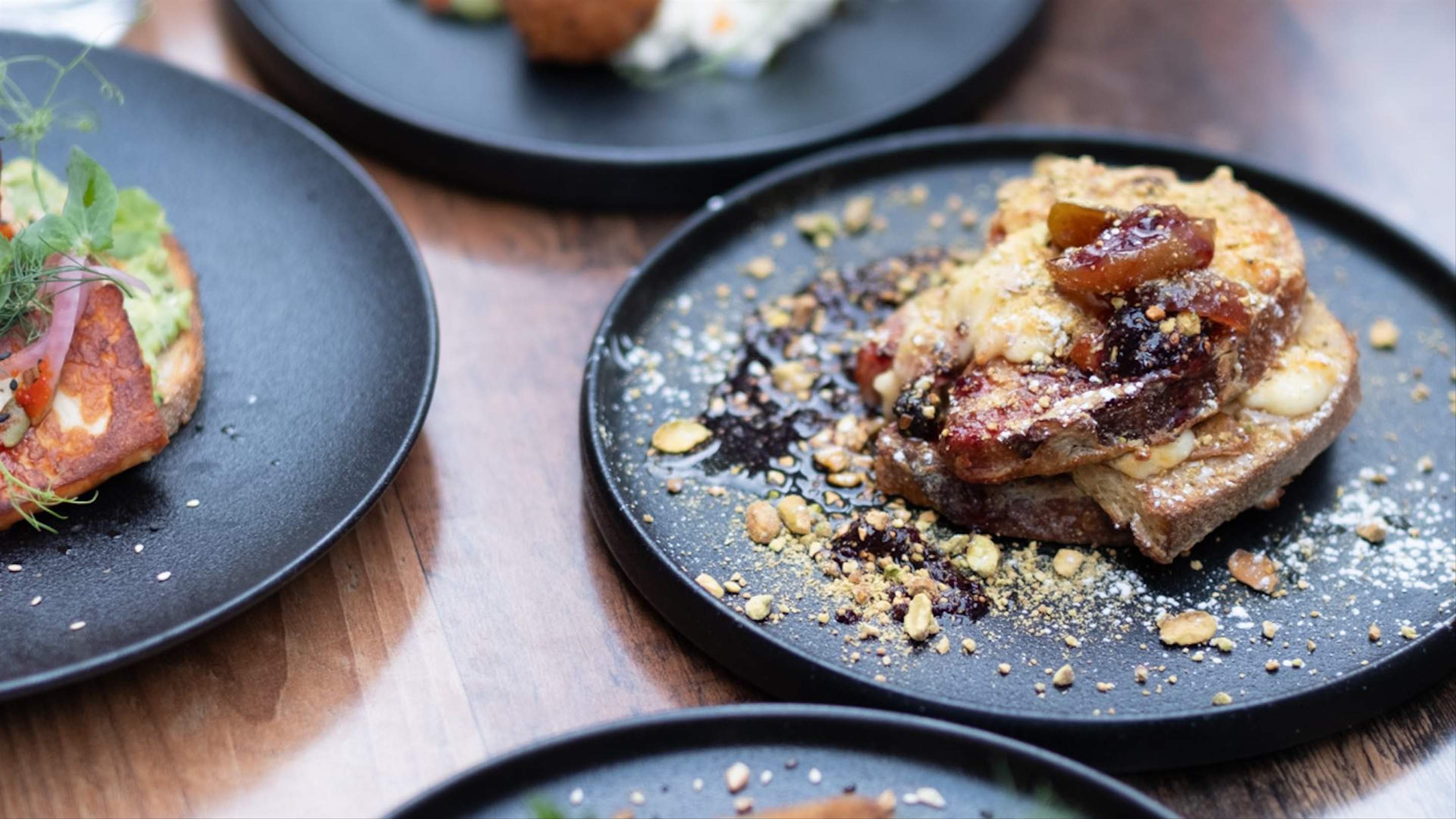 Dad and the Frog, Surry Hills Review